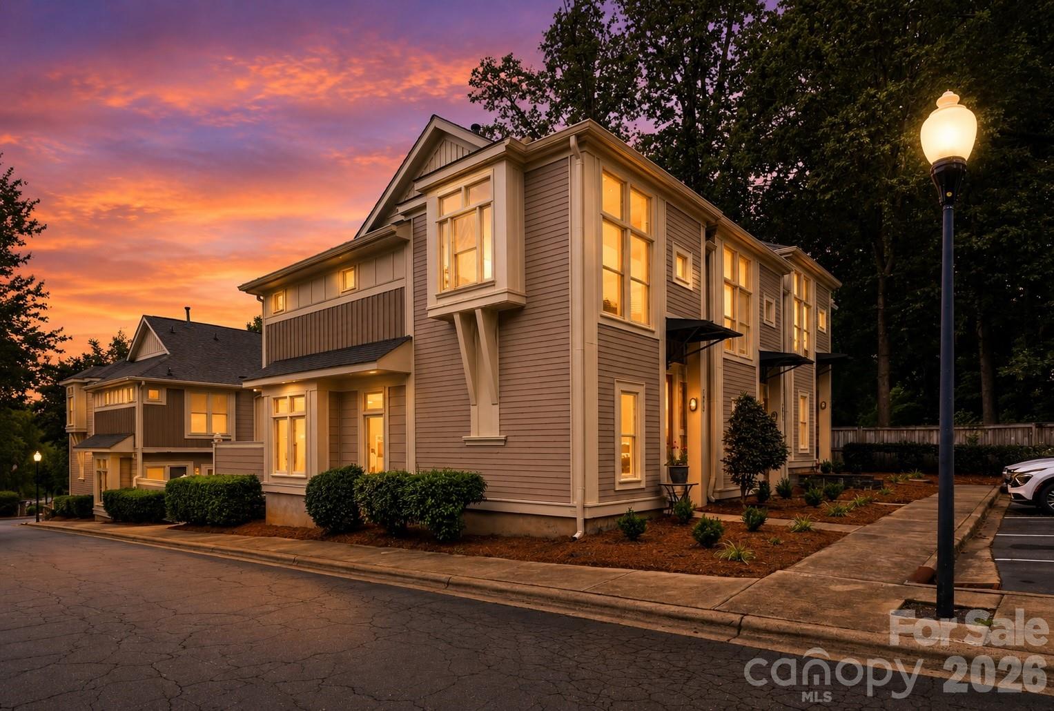 Photo 34 of 1073 Park West Drive, Charlotte, NC