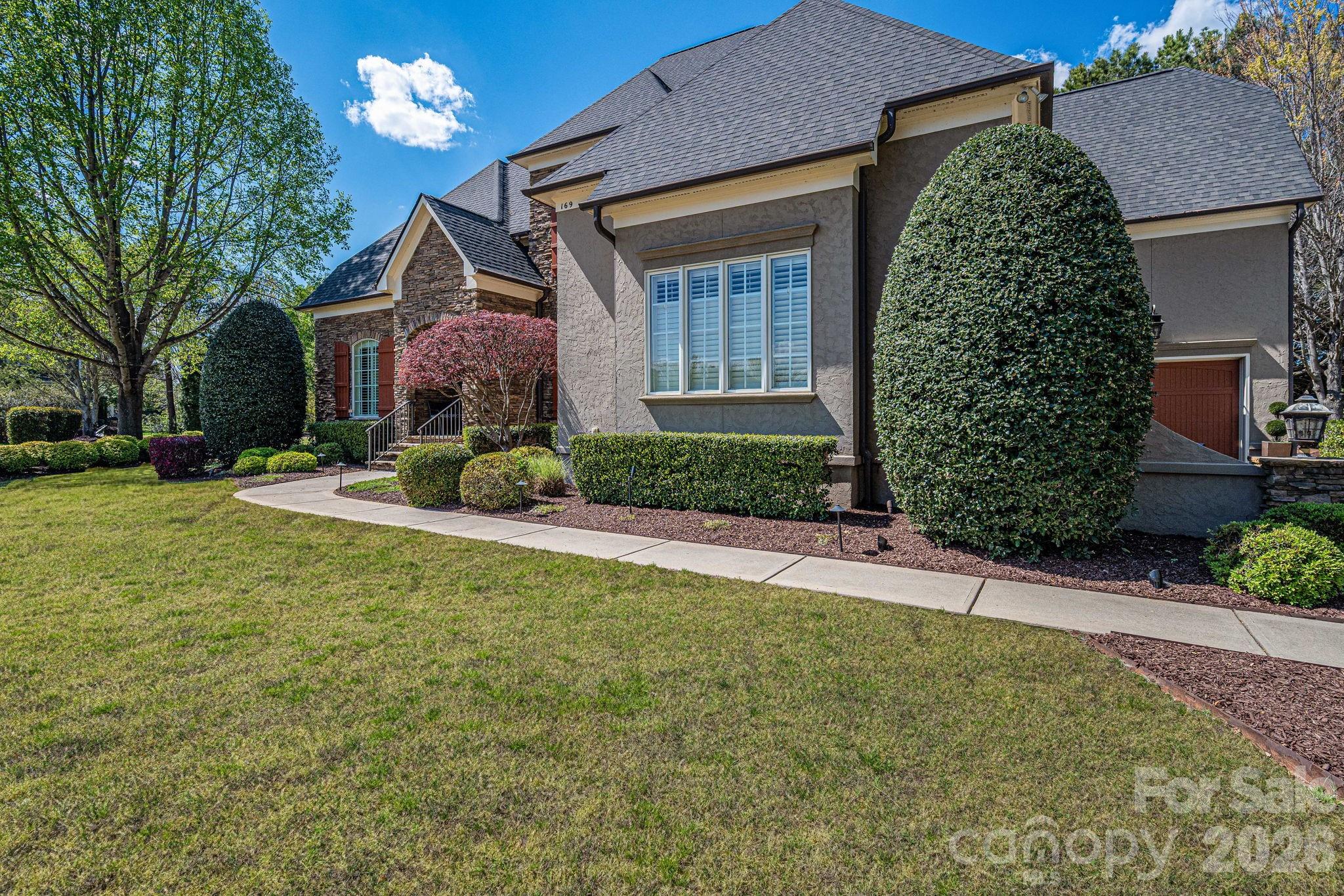 Photo 4 of 169 Cape Cod Way, Mooresville, NC
