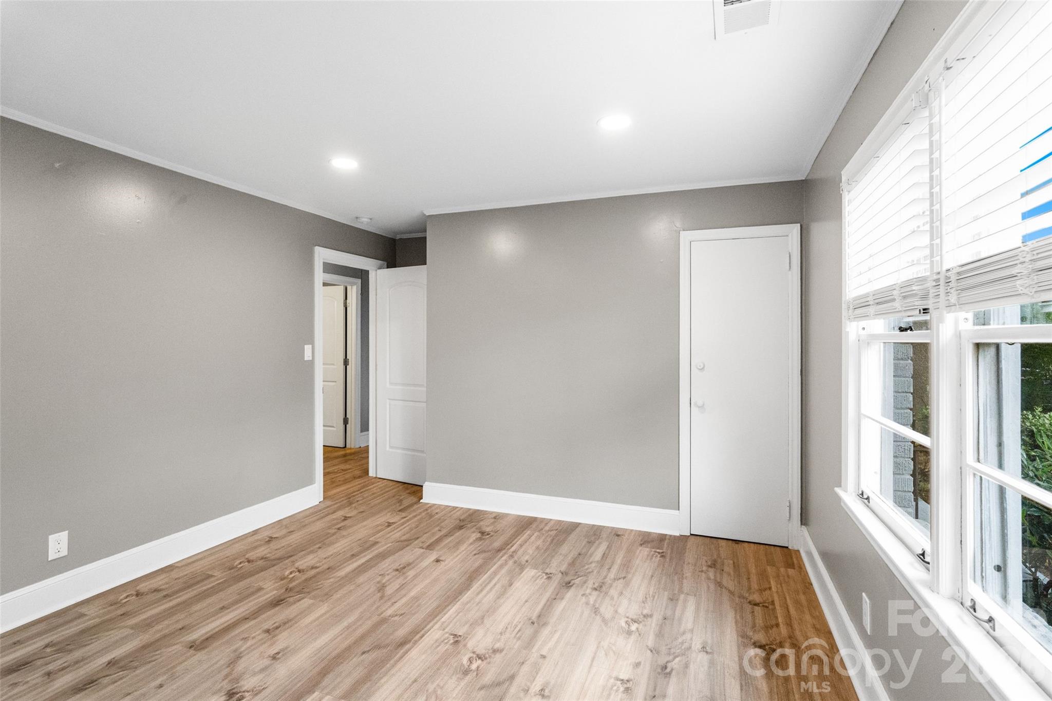 Photo 18 of 1626 Taylor Avenue, Charlotte, NC