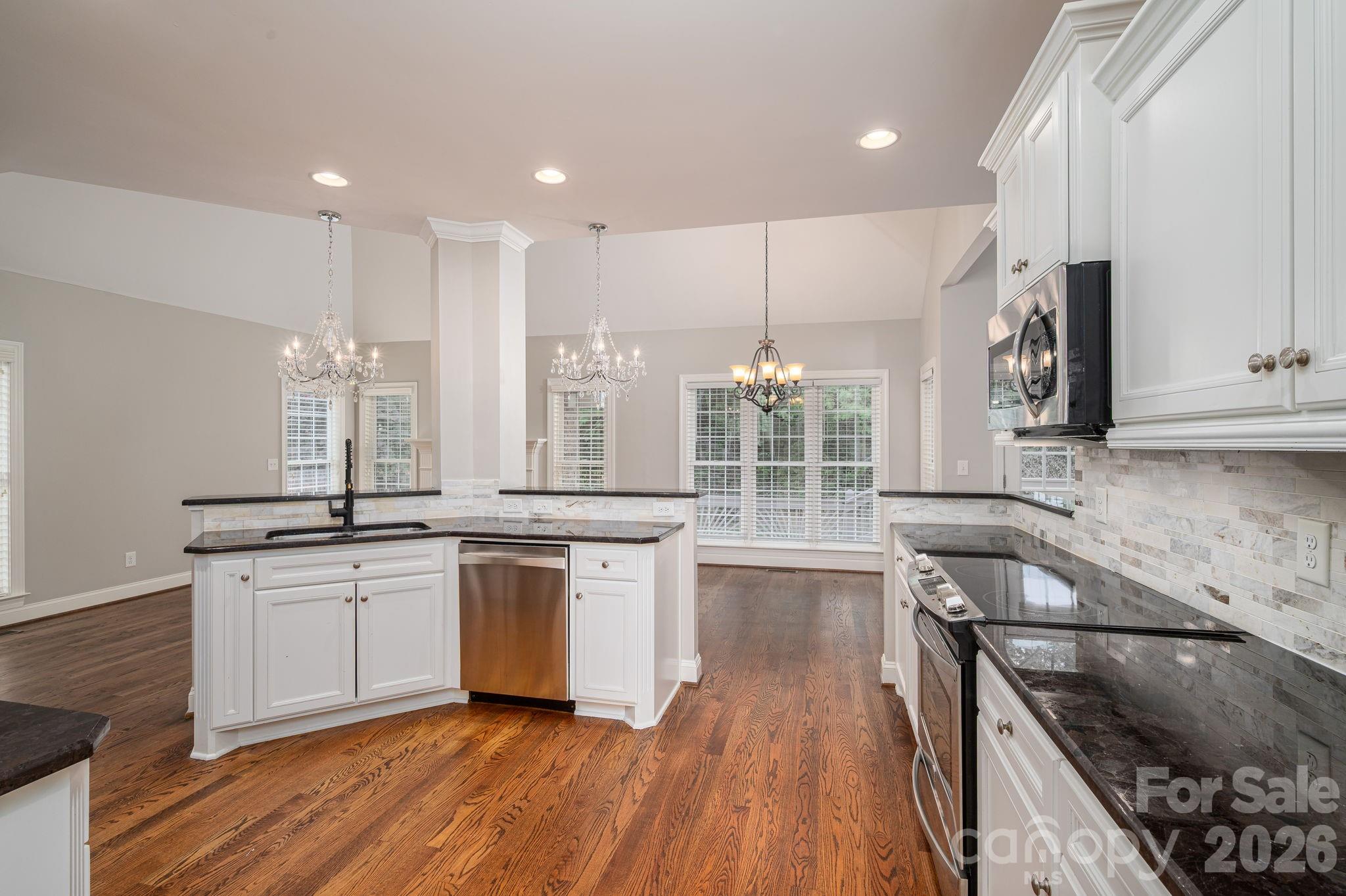 4012 Saint Andrews Court, Cramerton, NC - photo 16 of 49
