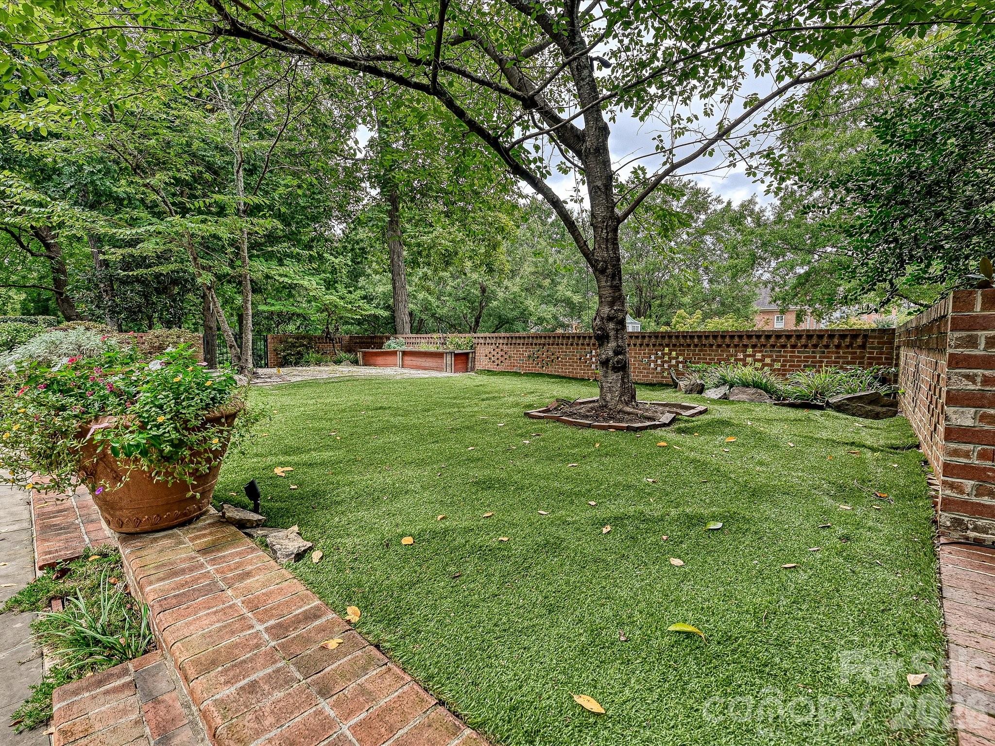 2132 Rolston Drive, Charlotte, NC - photo 31 of 43