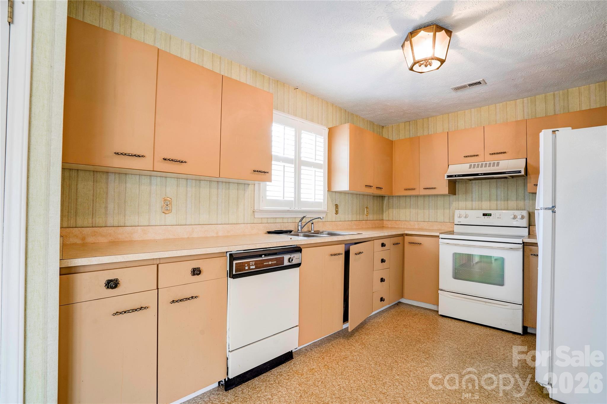 97-1 Edgemont Avenue, Shelby, NC - photo 9 of 21