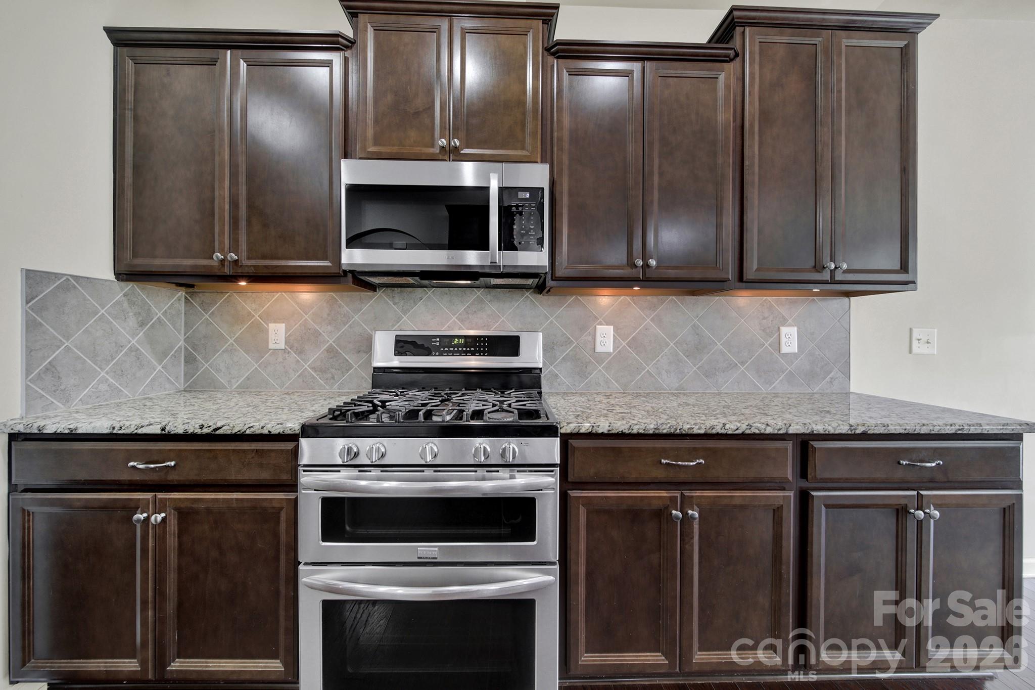10328 Ebbets Road, Charlotte, NC - photo 8 of 36