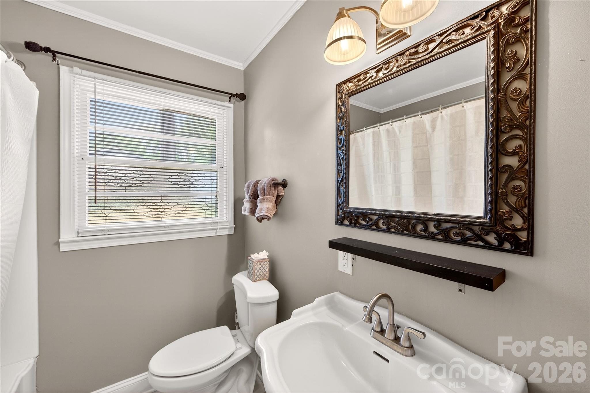 Photo 18 of 609 Kenlough Drive, Charlotte, NC