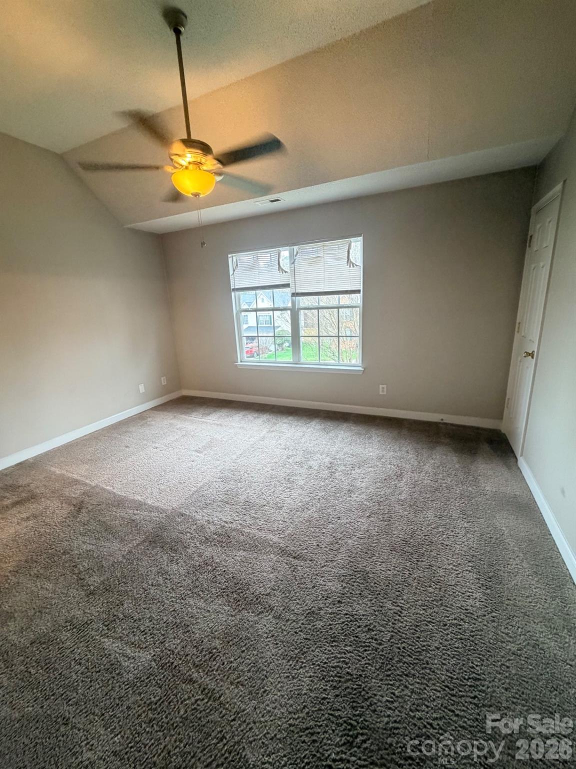 Photo 13 of 634 Longacre Drive, Charlotte, NC