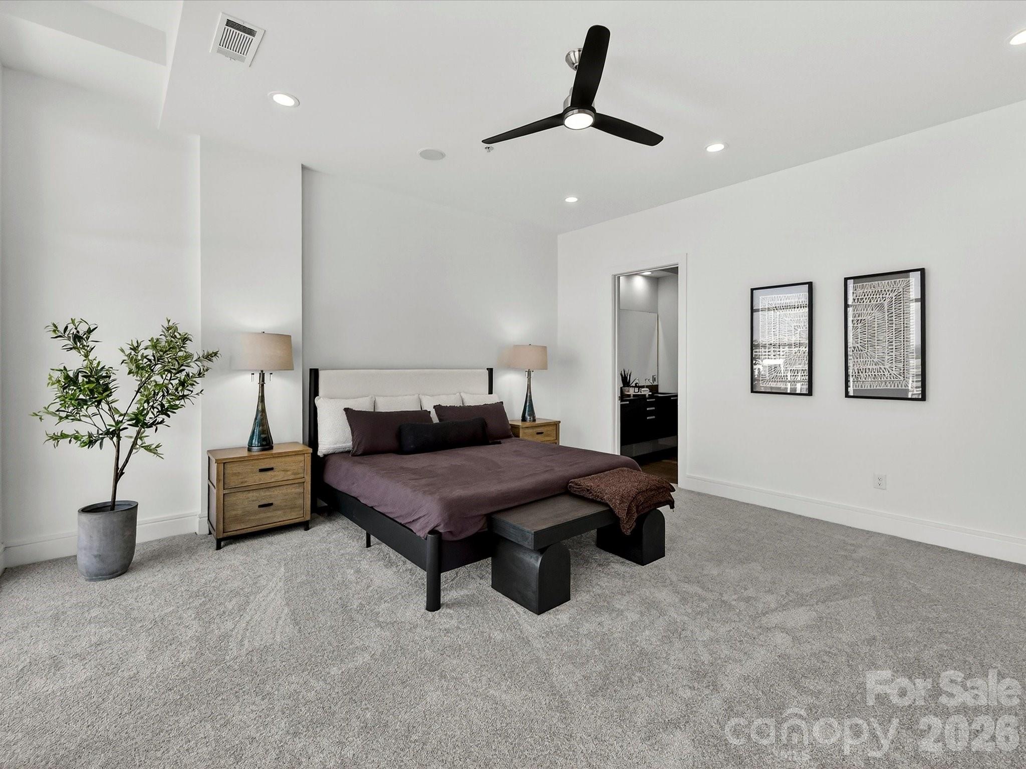 Photo 20 of 505 E 6th Street1601, Charlotte, NC