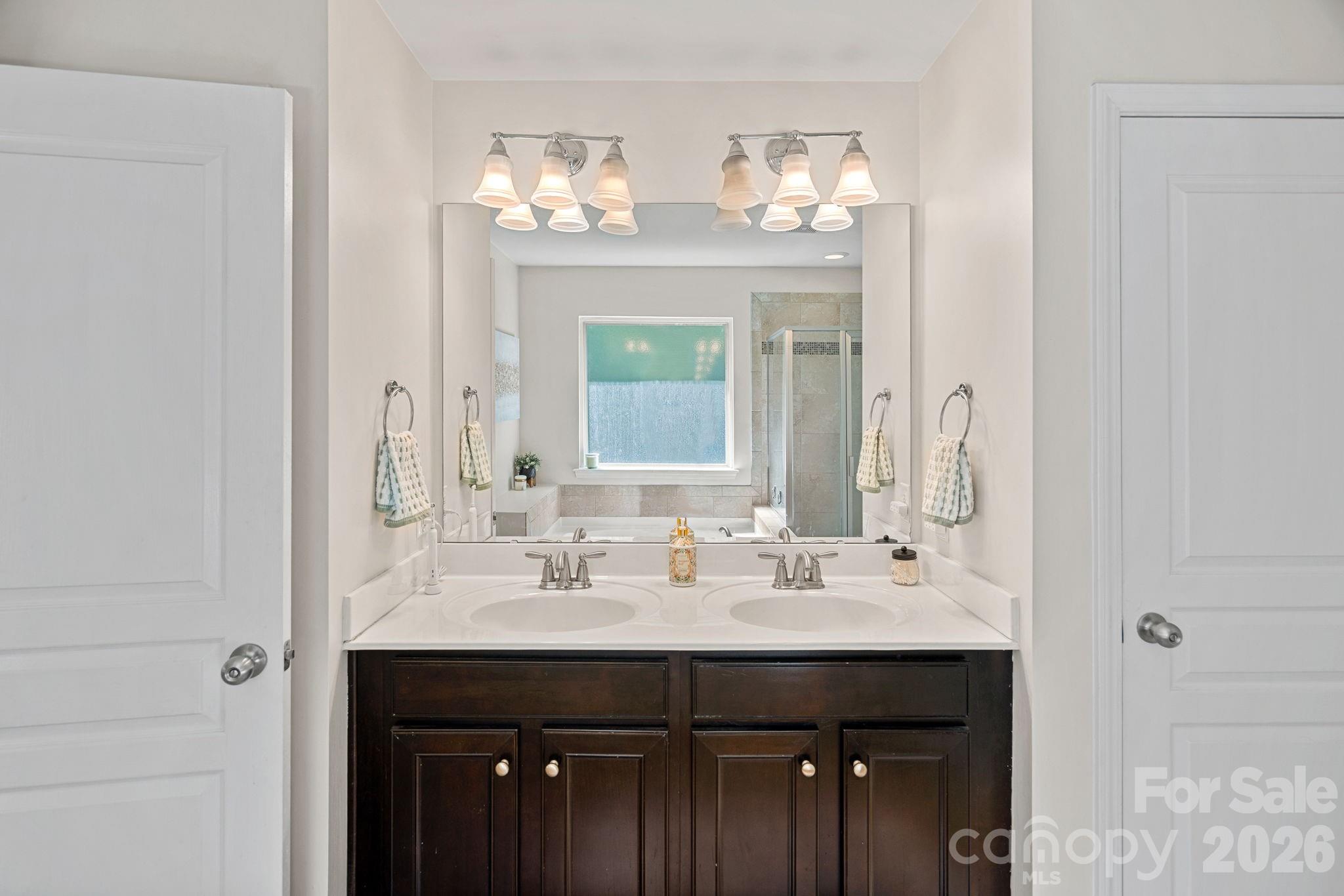 Photo 16 of 2219 Whitford Lane, Charlotte, NC