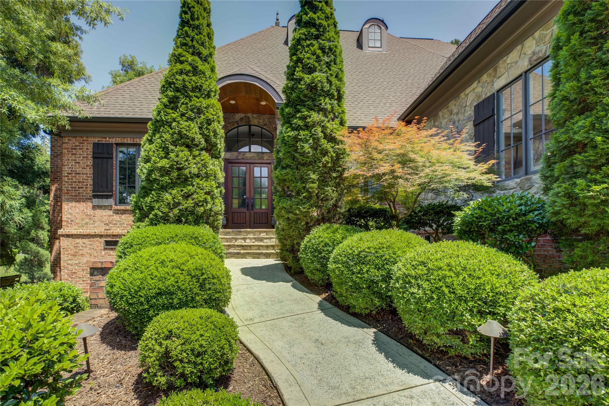 Photo 4 of 16946 Ashton Oaks Drive, Charlotte, NC