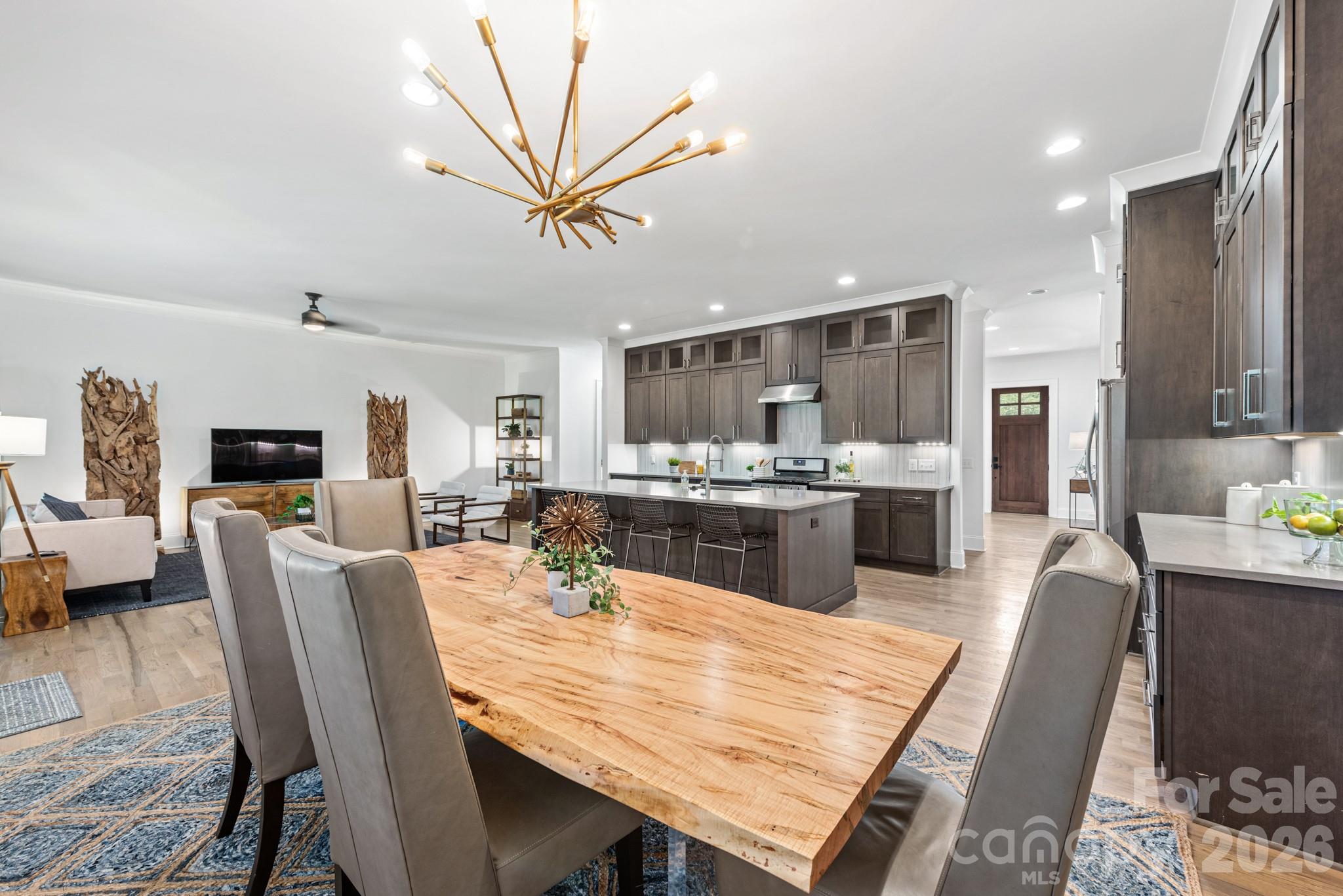 Home for sale at 1301 Catawba Avenue, Charlotte, NC — photo 13 of 39