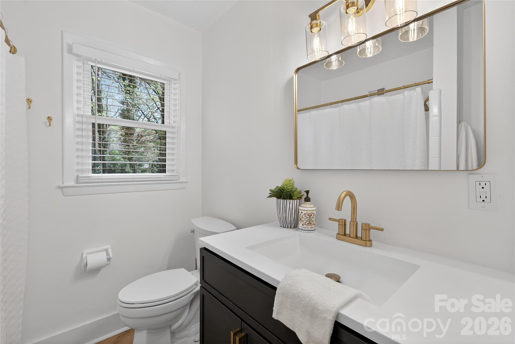 Photo 19 of 5412 Milhaven Lane, Charlotte, NC