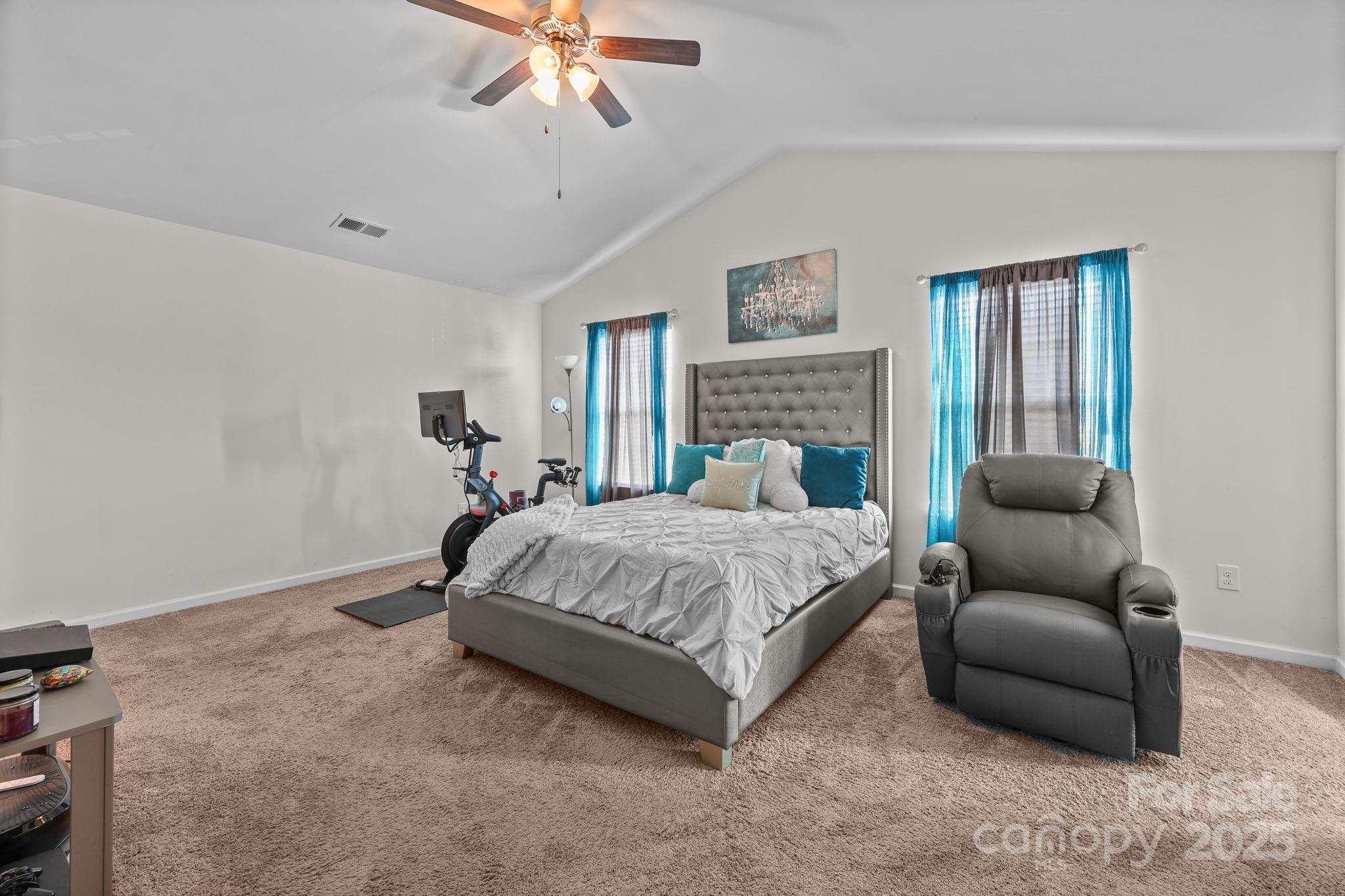 Photo 24 of 5433 Tumbling Brook Lane, Charlotte, NC