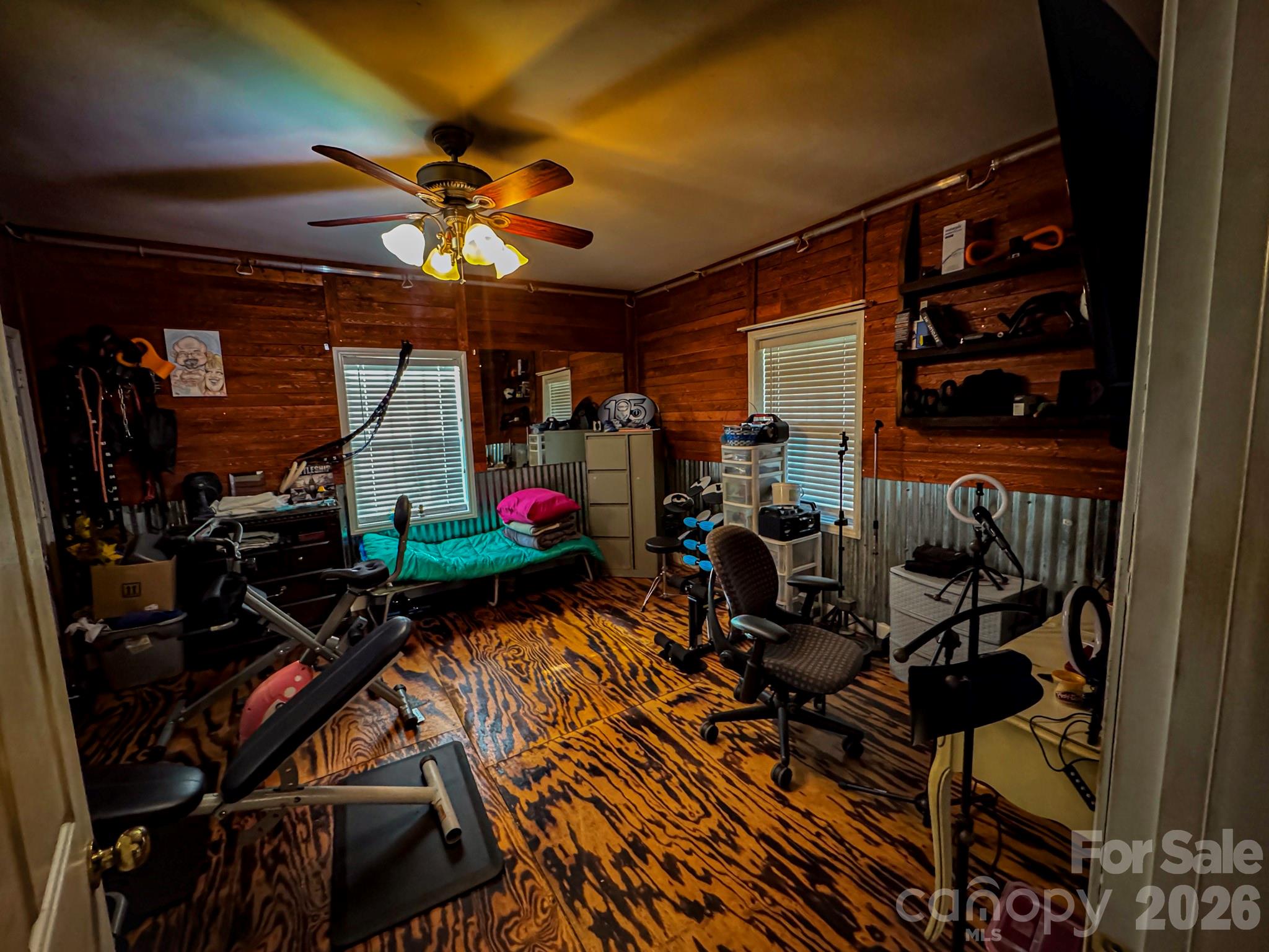 Photo 4 of 416 E Washington Avenue, Bessemer City, NC