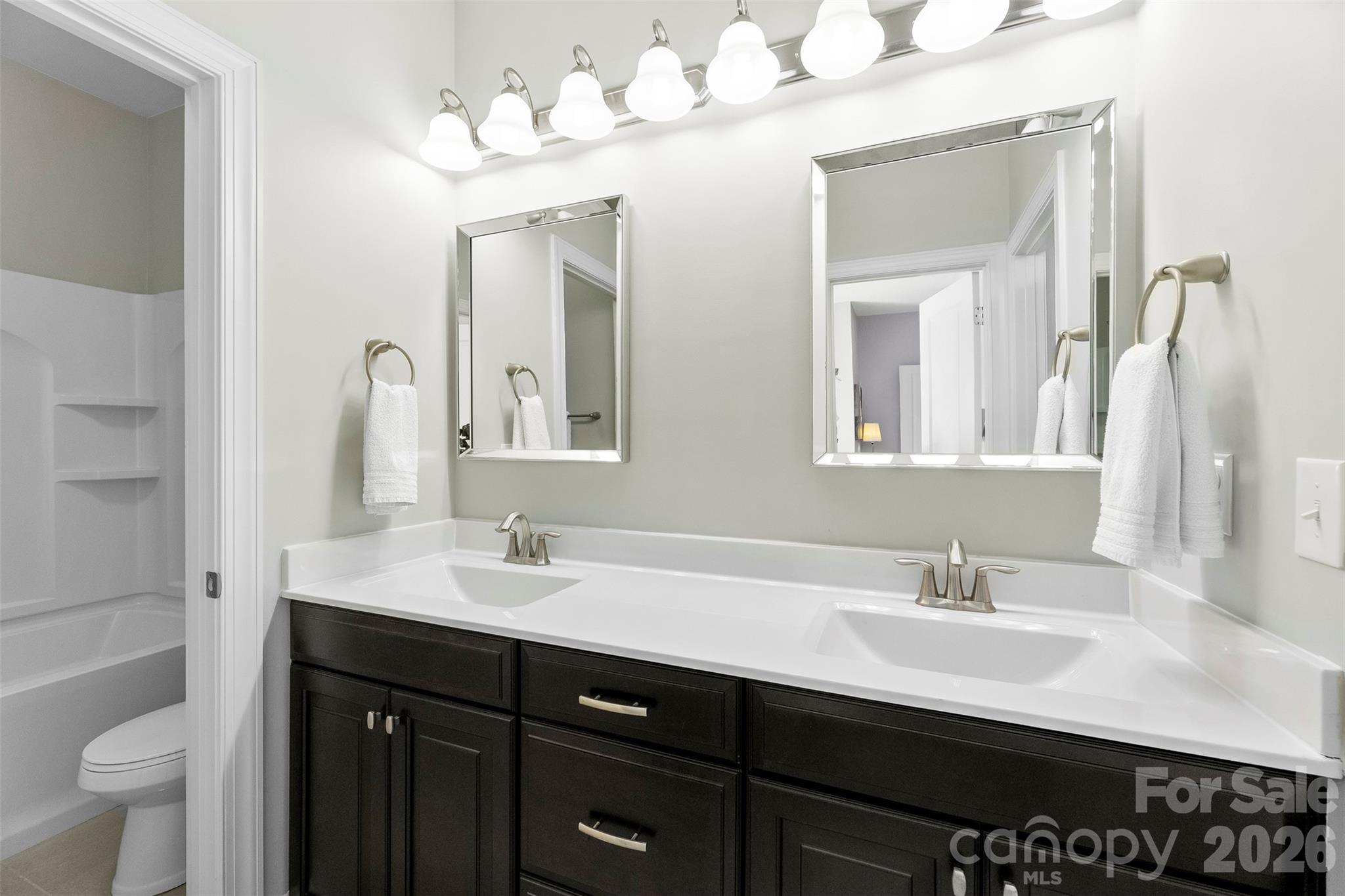 Photo 20 of 220 Kingsdown Avenue, Charlotte, NC