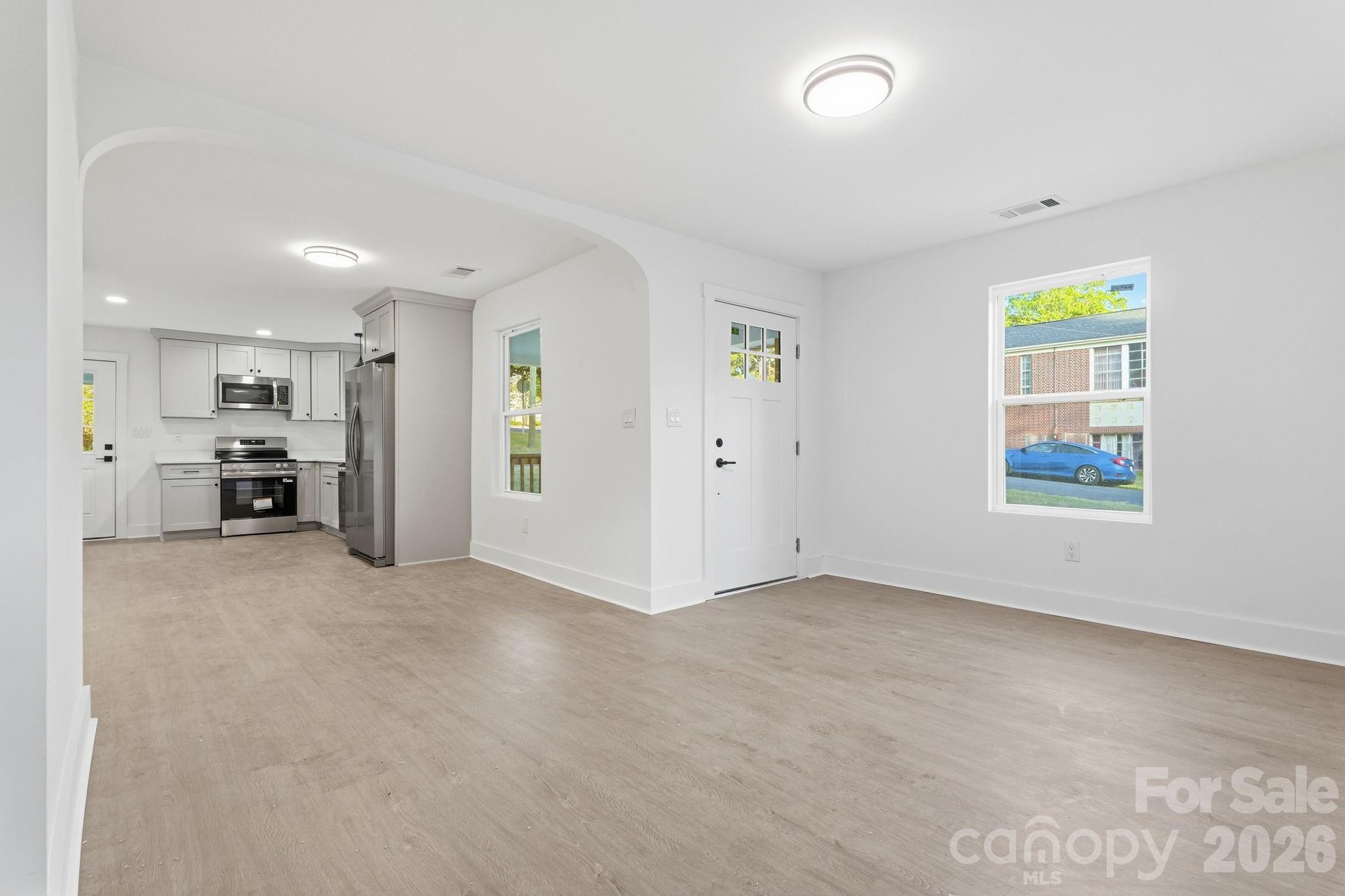 200 W 17th Street, Kannapolis, NC - photo 4 of 13