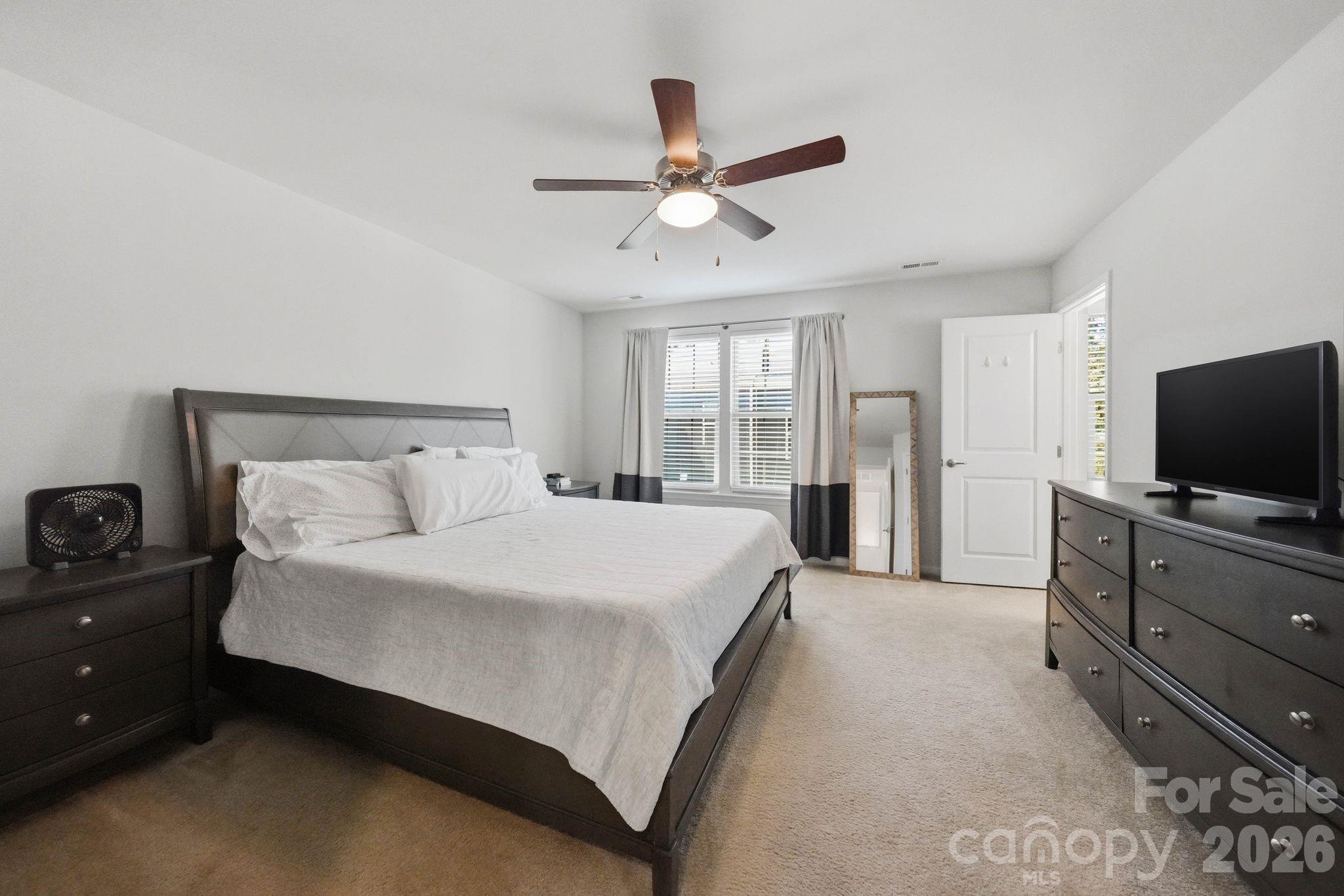 1221 Queen Lyon Court, Charlotte, NC - photo 28 of 46