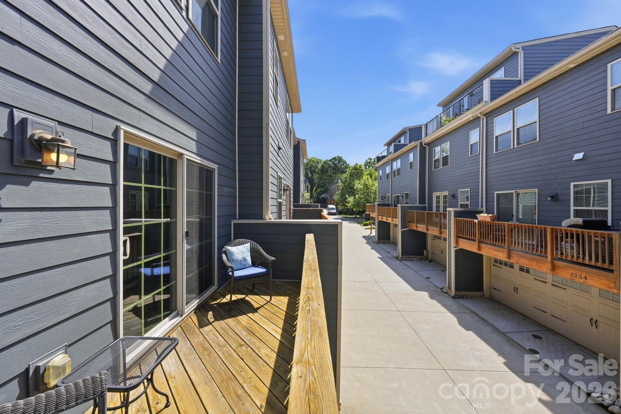 1221 Queen Lyon Court, Charlotte, NC - photo 18 of 46