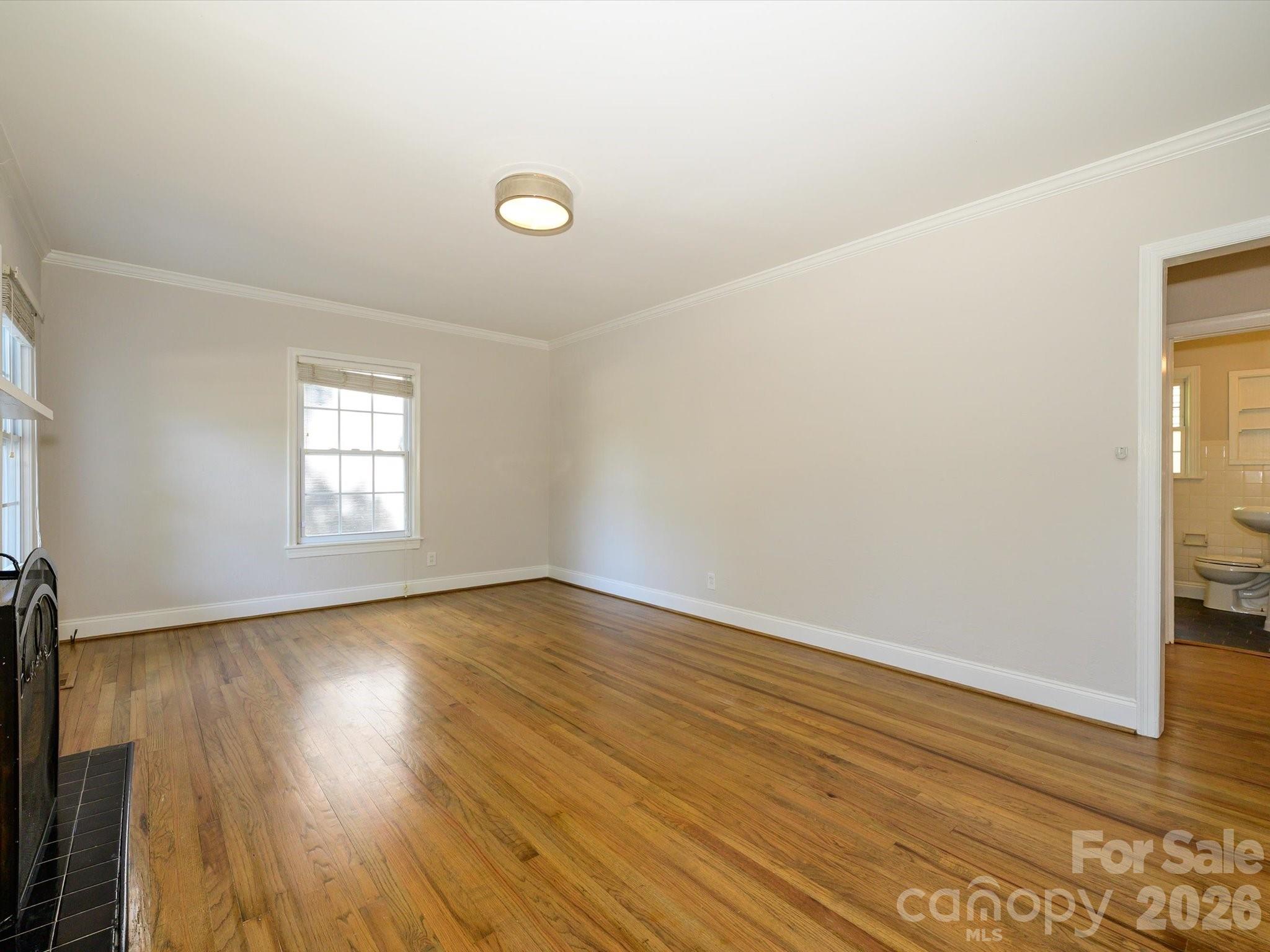 1929 Mecklenburg Avenue, Charlotte, NC - photo 4 of 36