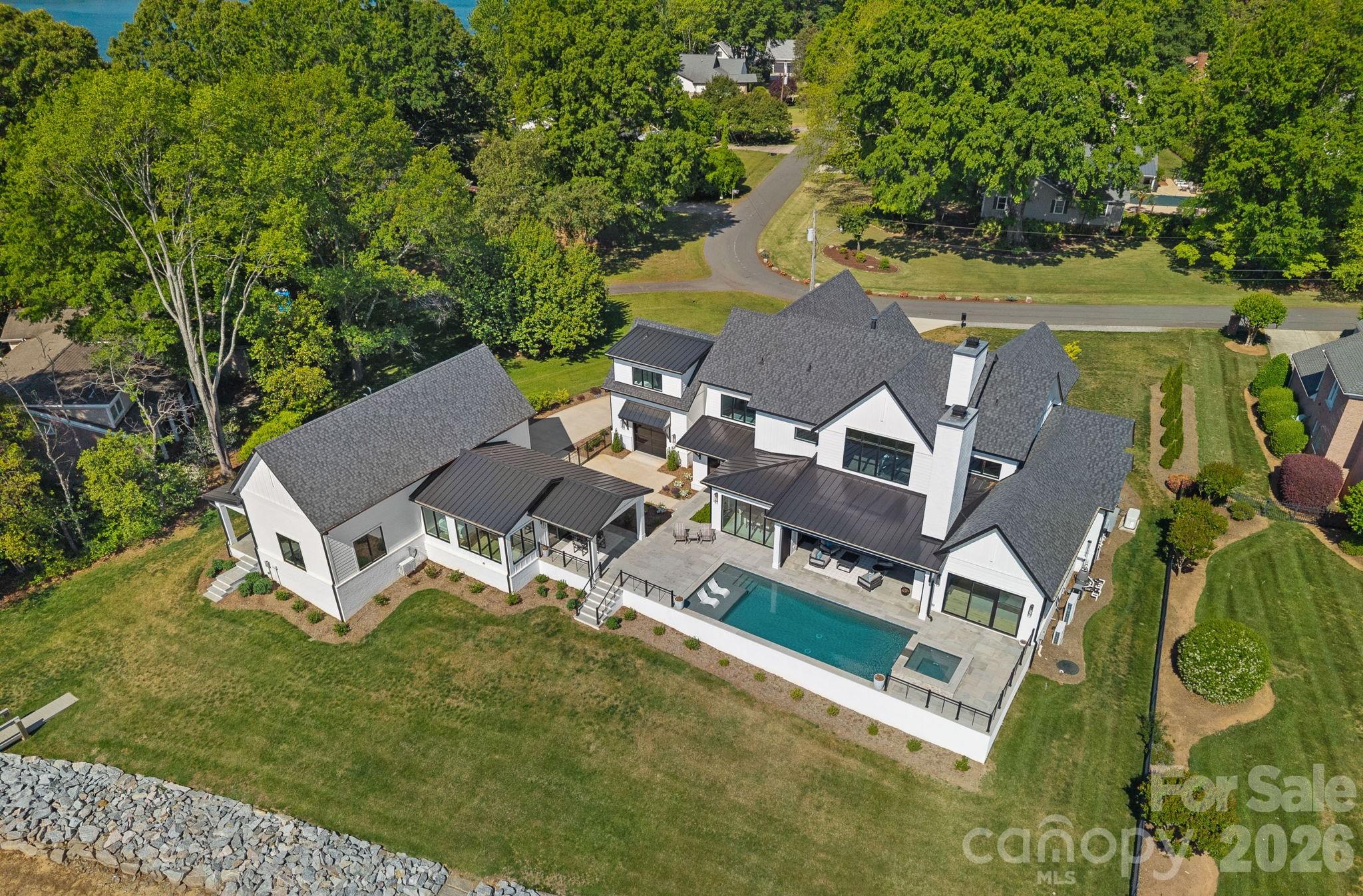 16906 Lake Shore Drive, Cornelius, NC - photo 3 of 49