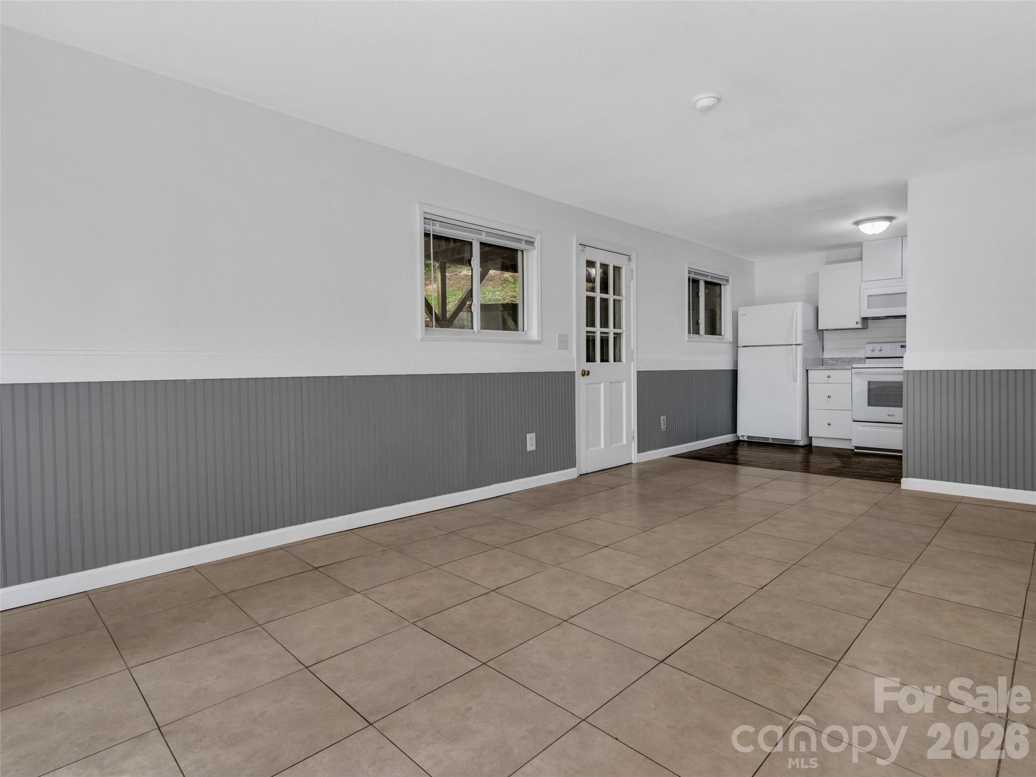 114 Elden Street, Hendersonville, NC - photo 18 of 28