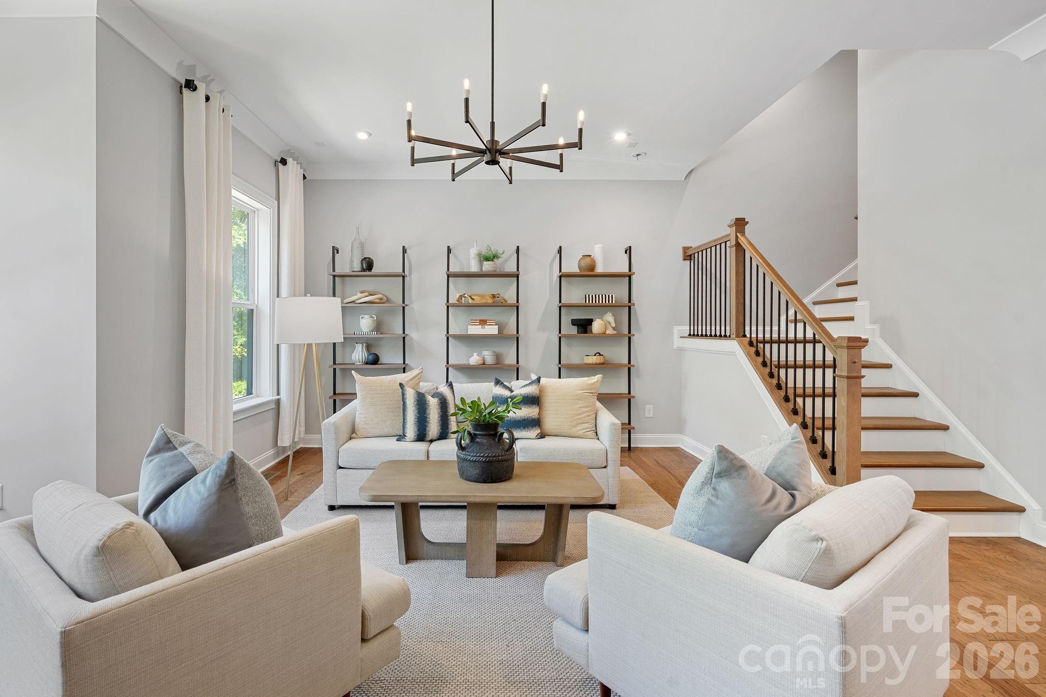 2543 Deacon Avenue, Charlotte, NC