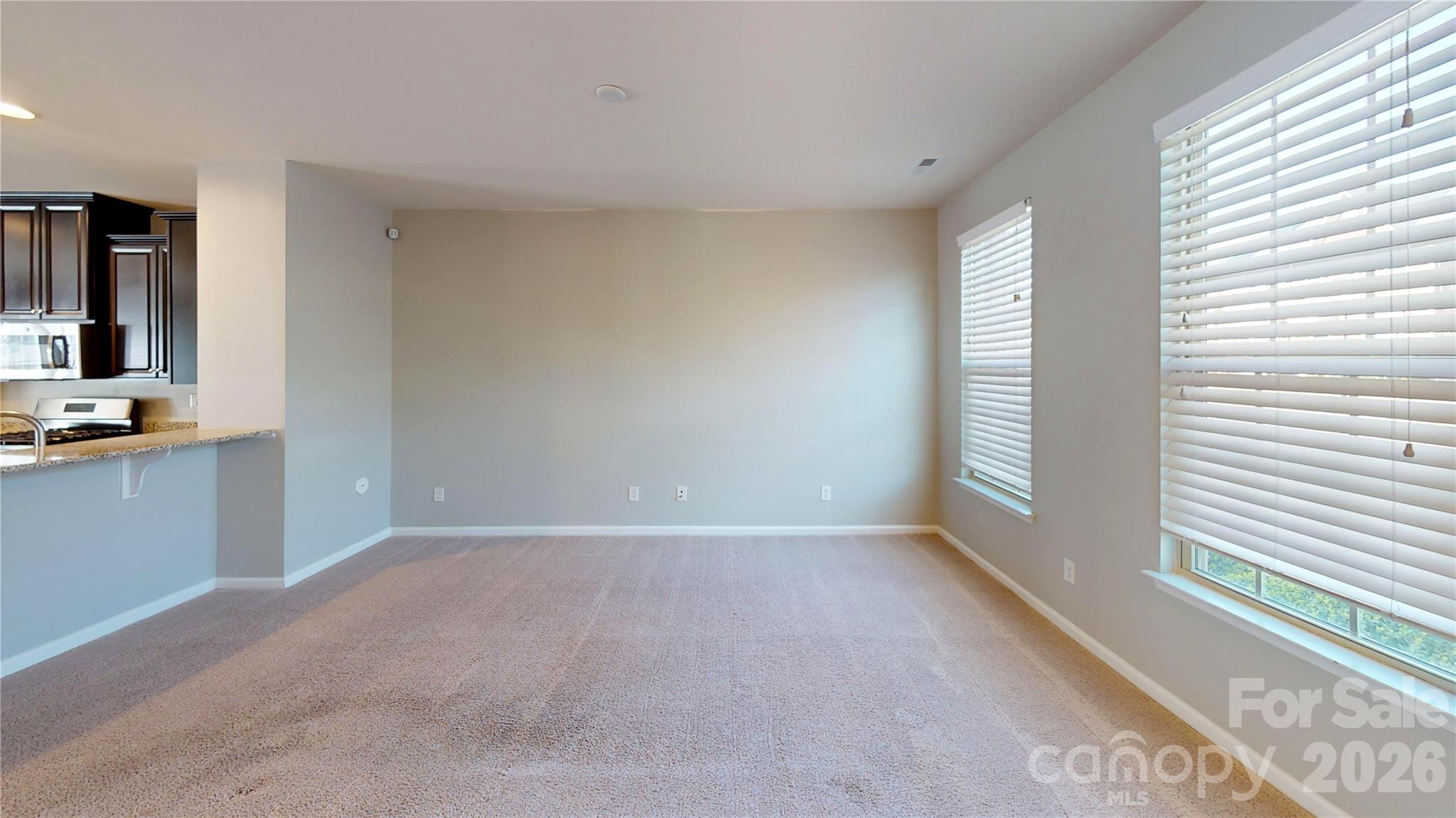 Photo 5 of 1637 Fleetwood Drive, Charlotte, NC