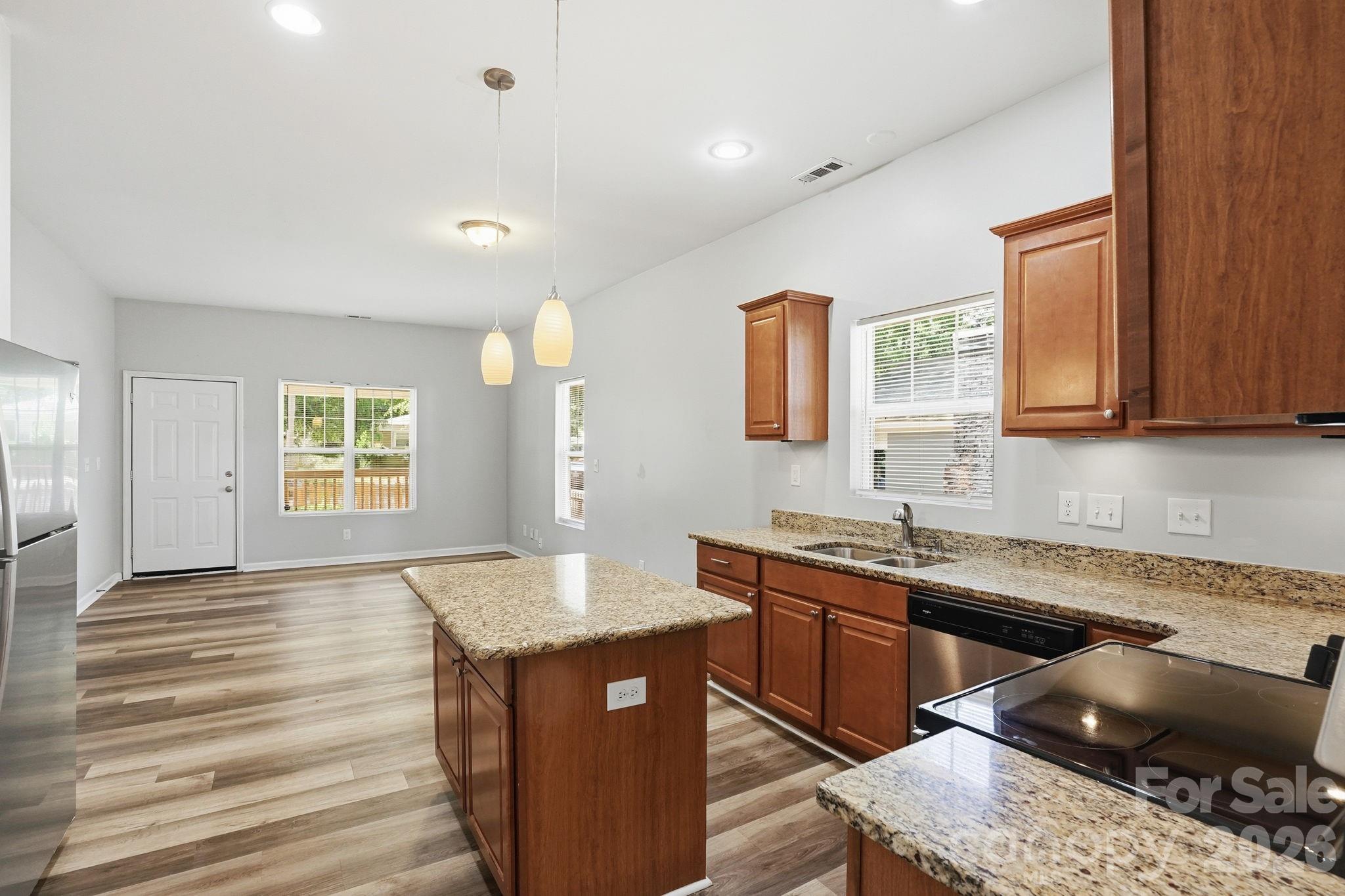 Photo 17 of 4514 Wildwood Avenue, Charlotte, NC