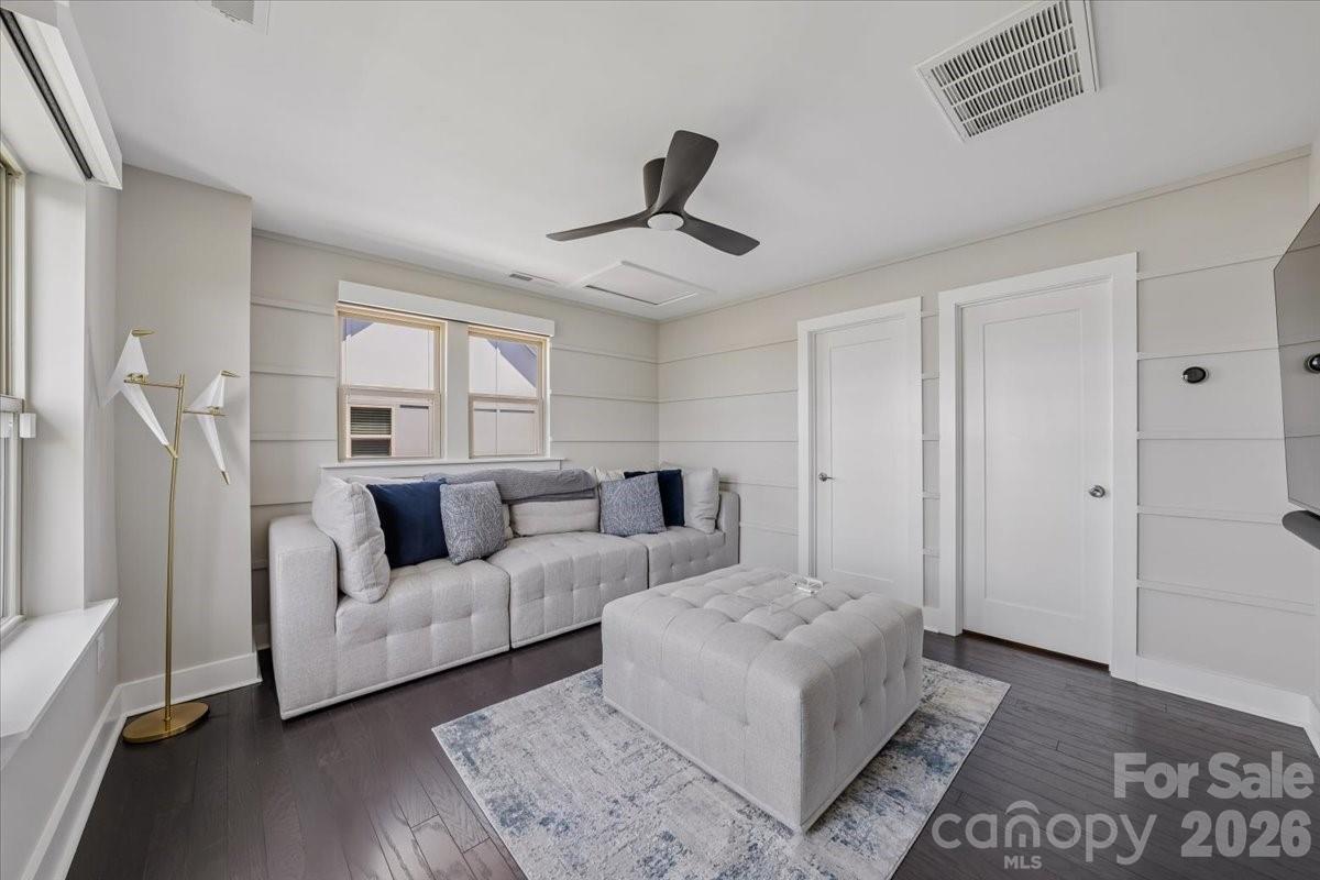 Photo 32 of 12057 Brooklyn Avenue, Charlotte, NC
