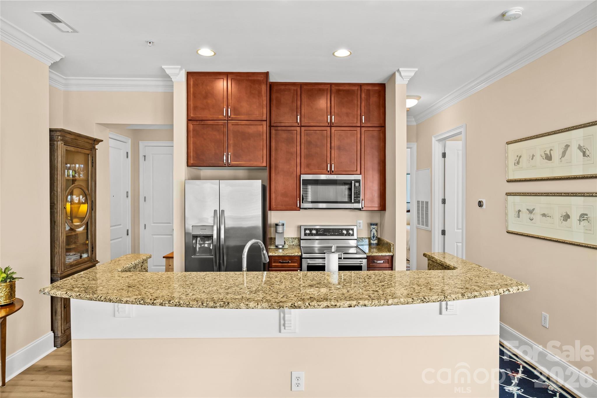 Photo 7 of 2994 Selwyn Avenue, Charlotte, NC
