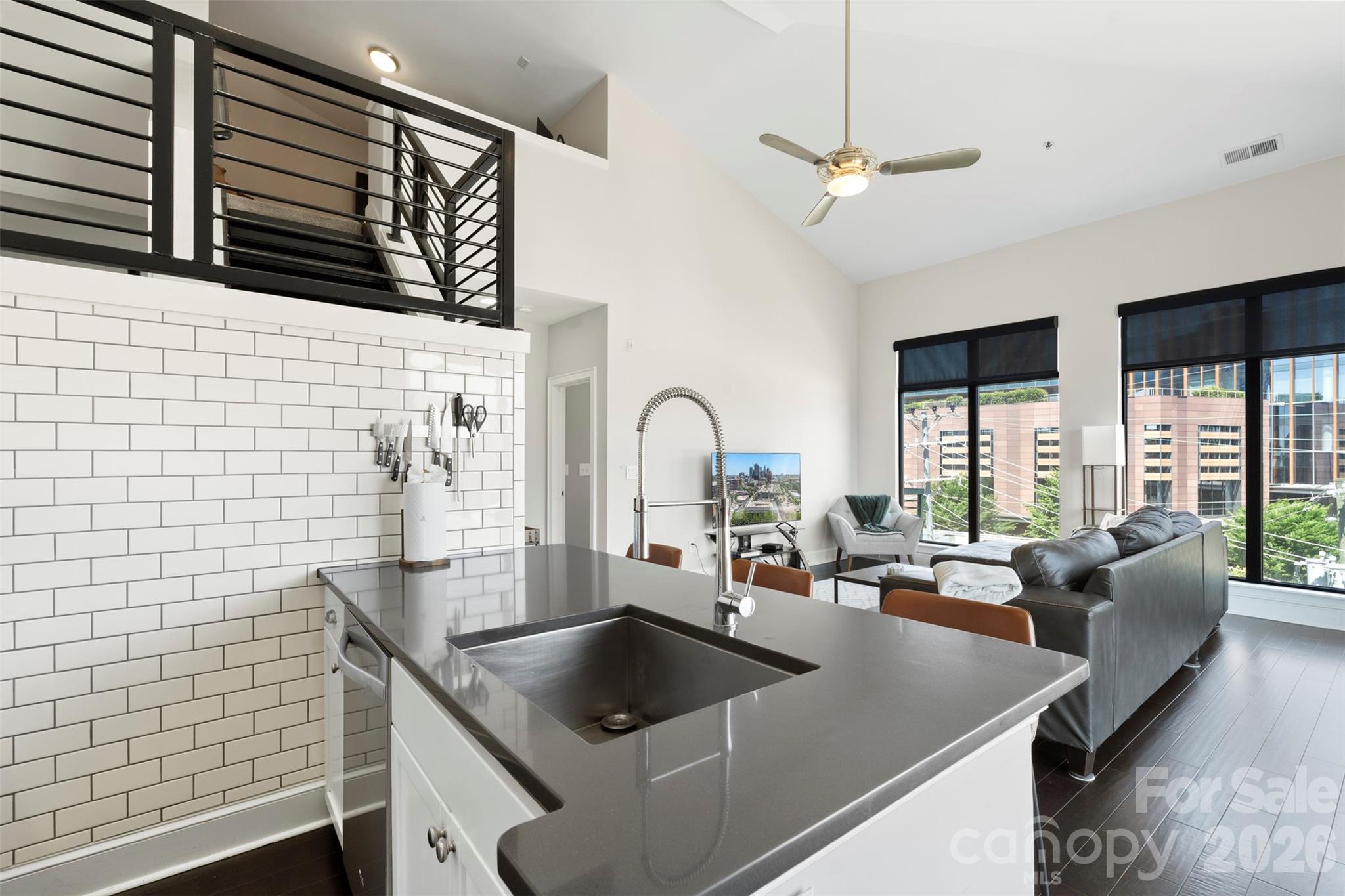 Photo 17 of 115 E Park Avenue#401, Charlotte, NC