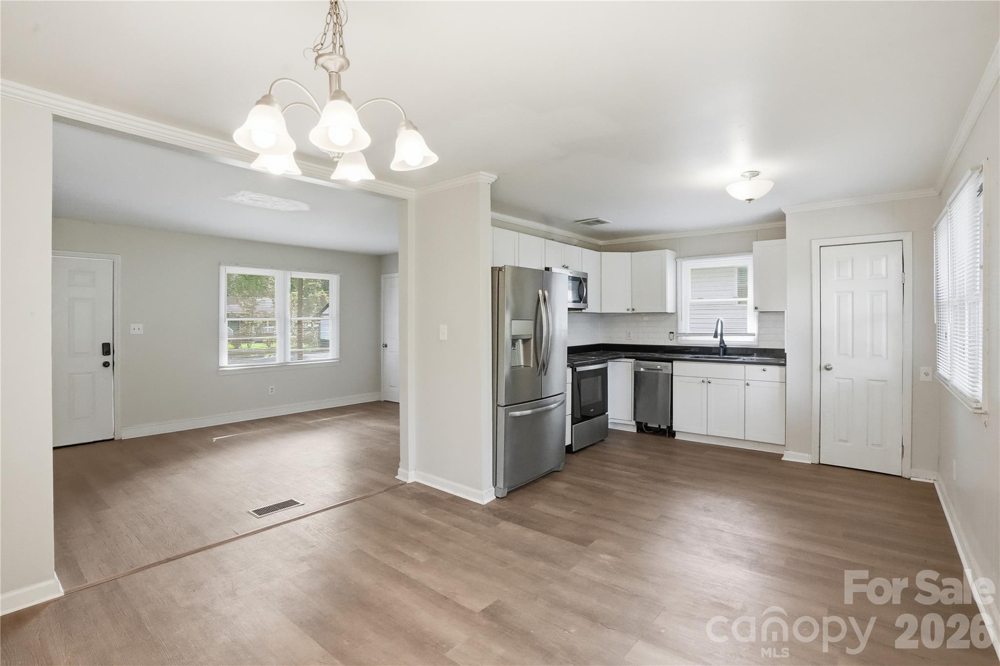 Photo 8 of 1016 Pondella Drive, Charlotte, NC