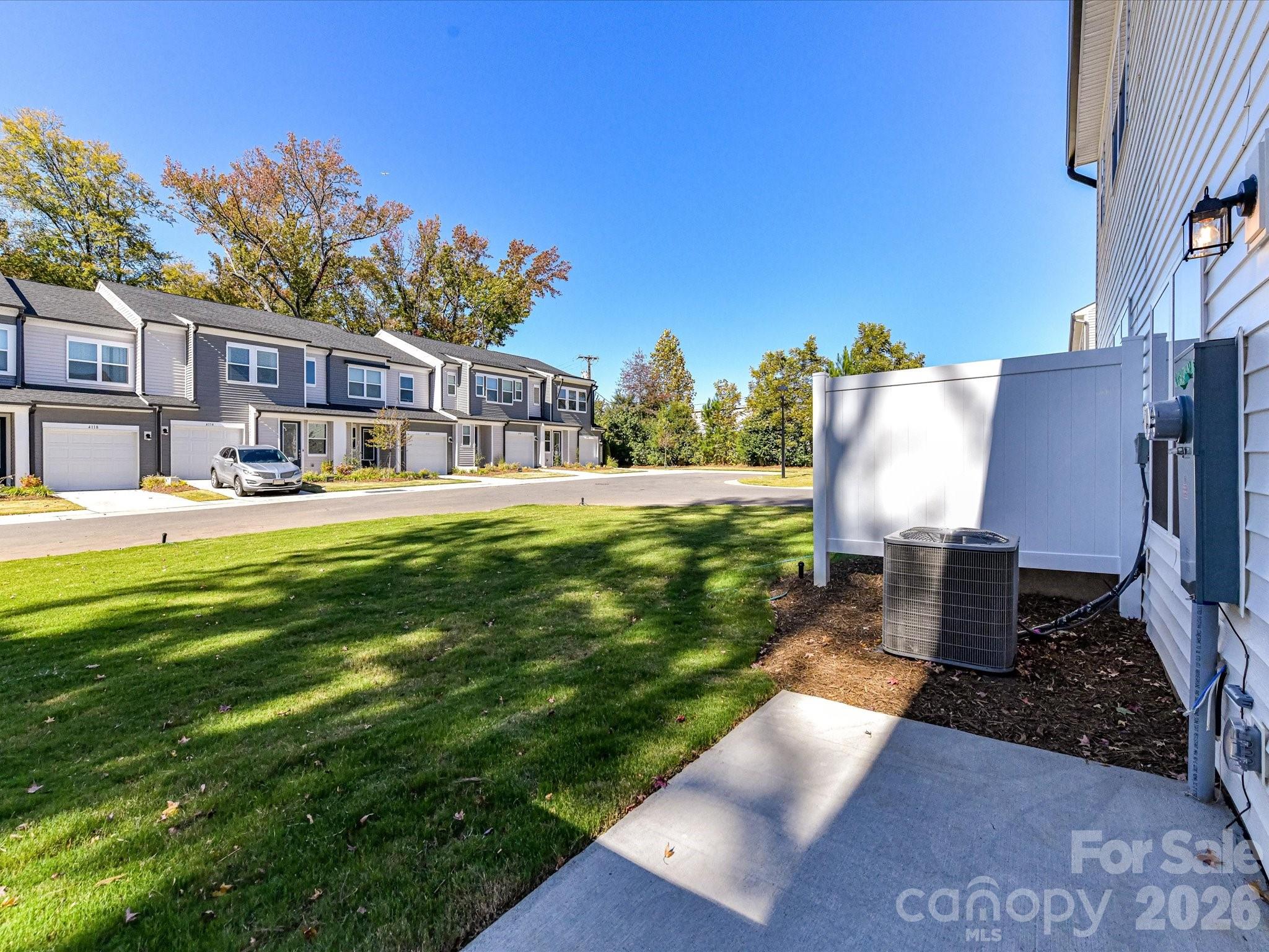 Photo 24 of 3041 Hutton Gardens Lane, Charlotte, NC