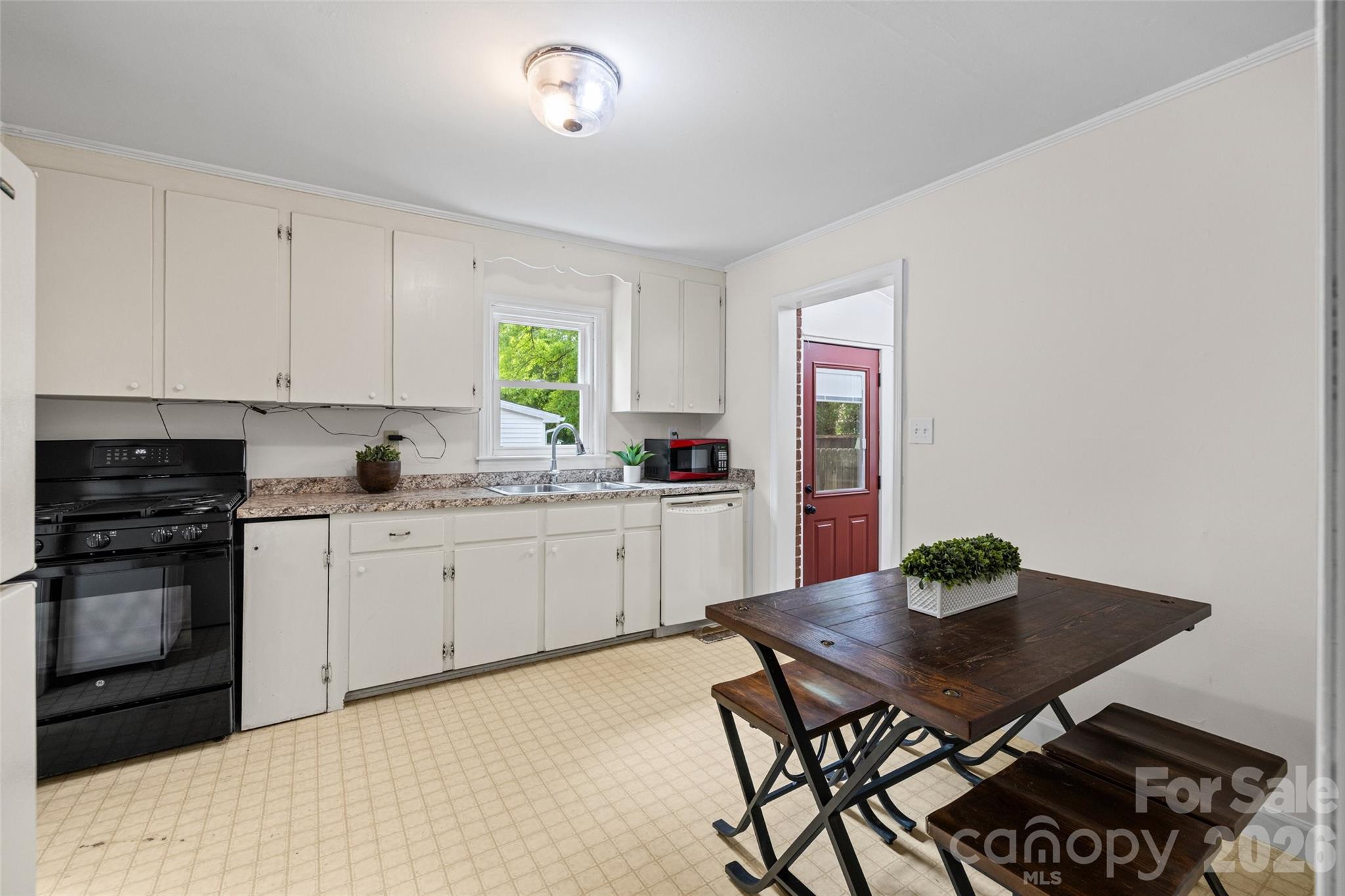 Photo 11 of 2242 Markham Court, Charlotte, NC