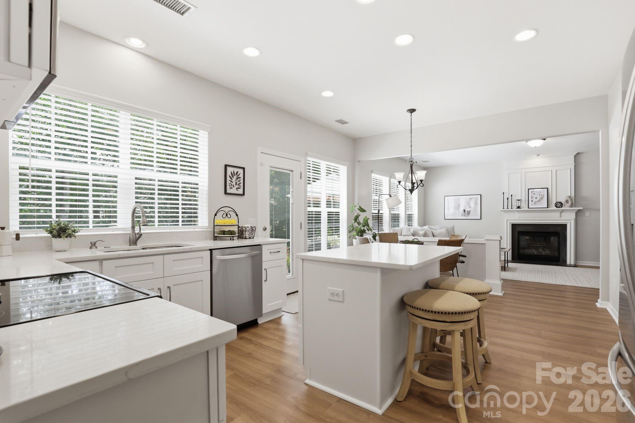 Home for sale at 12044 Humboldt Drive, Charlotte, NC — photo 10 of 48