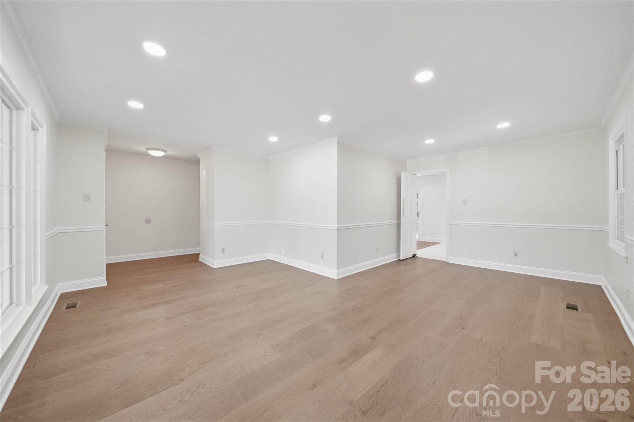 1409 Woodberry Road, Charlotte, NC - photo 6 of 37