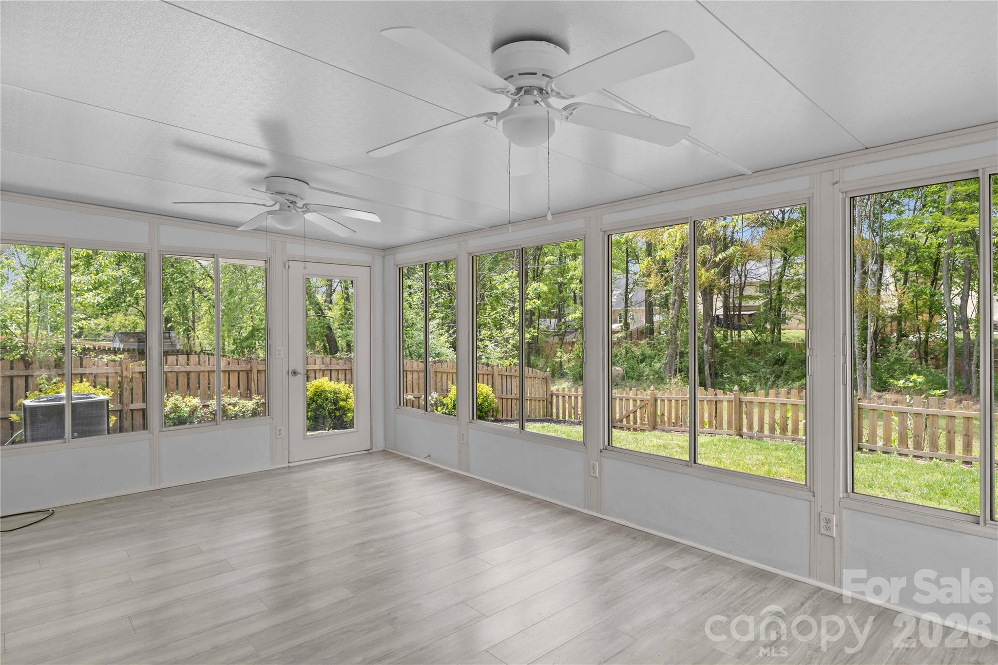 Photo 26 of 17300 Commons Crossing Drive, Charlotte, NC