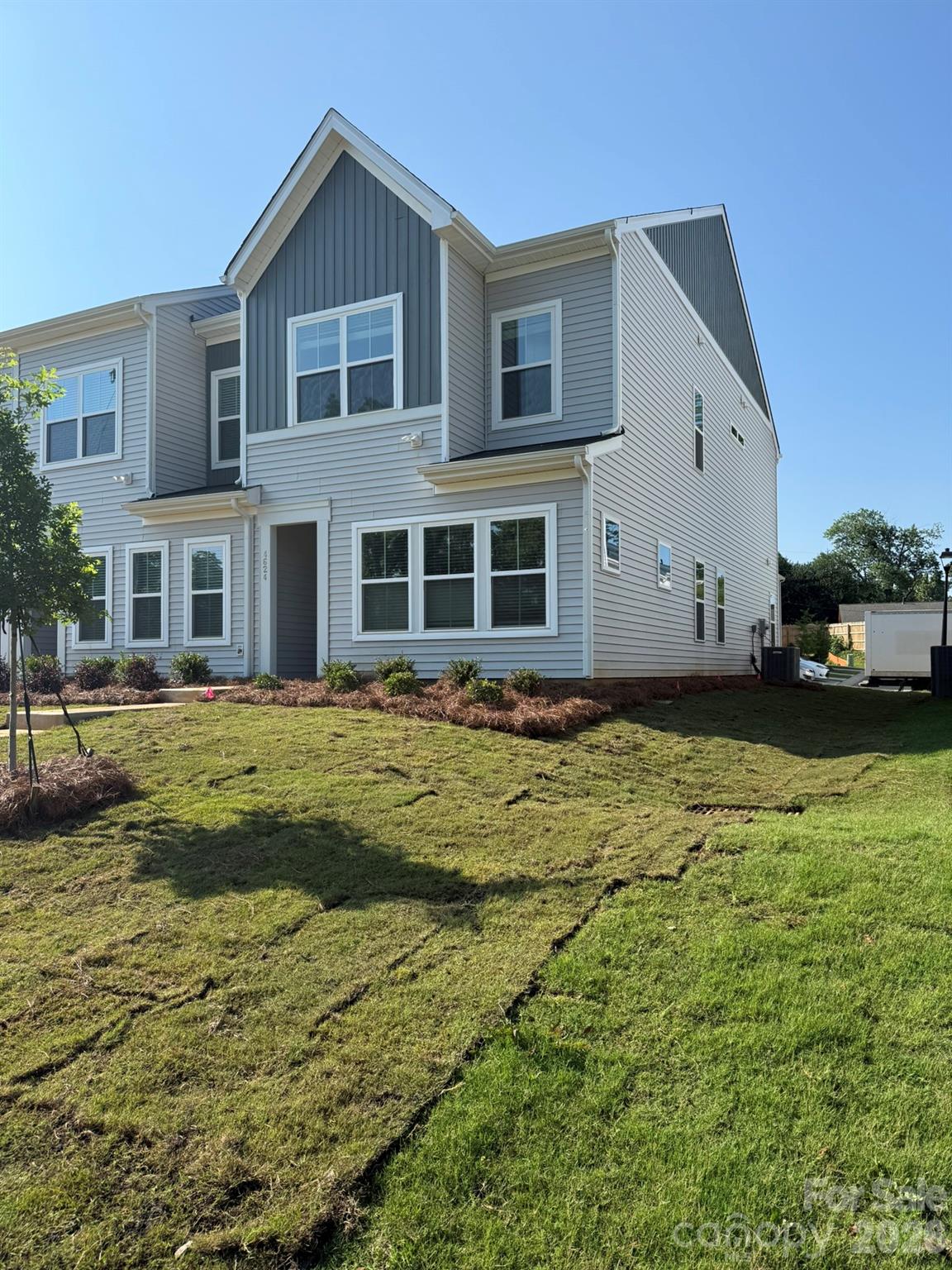 Photo 2 of 4624 Lakeview Road, Charlotte, NC
