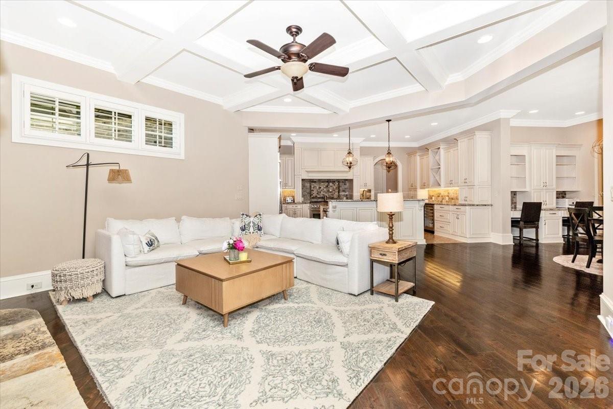 8100 Skye Lochs Drive, Waxhaw, NC - photo 10 of 42