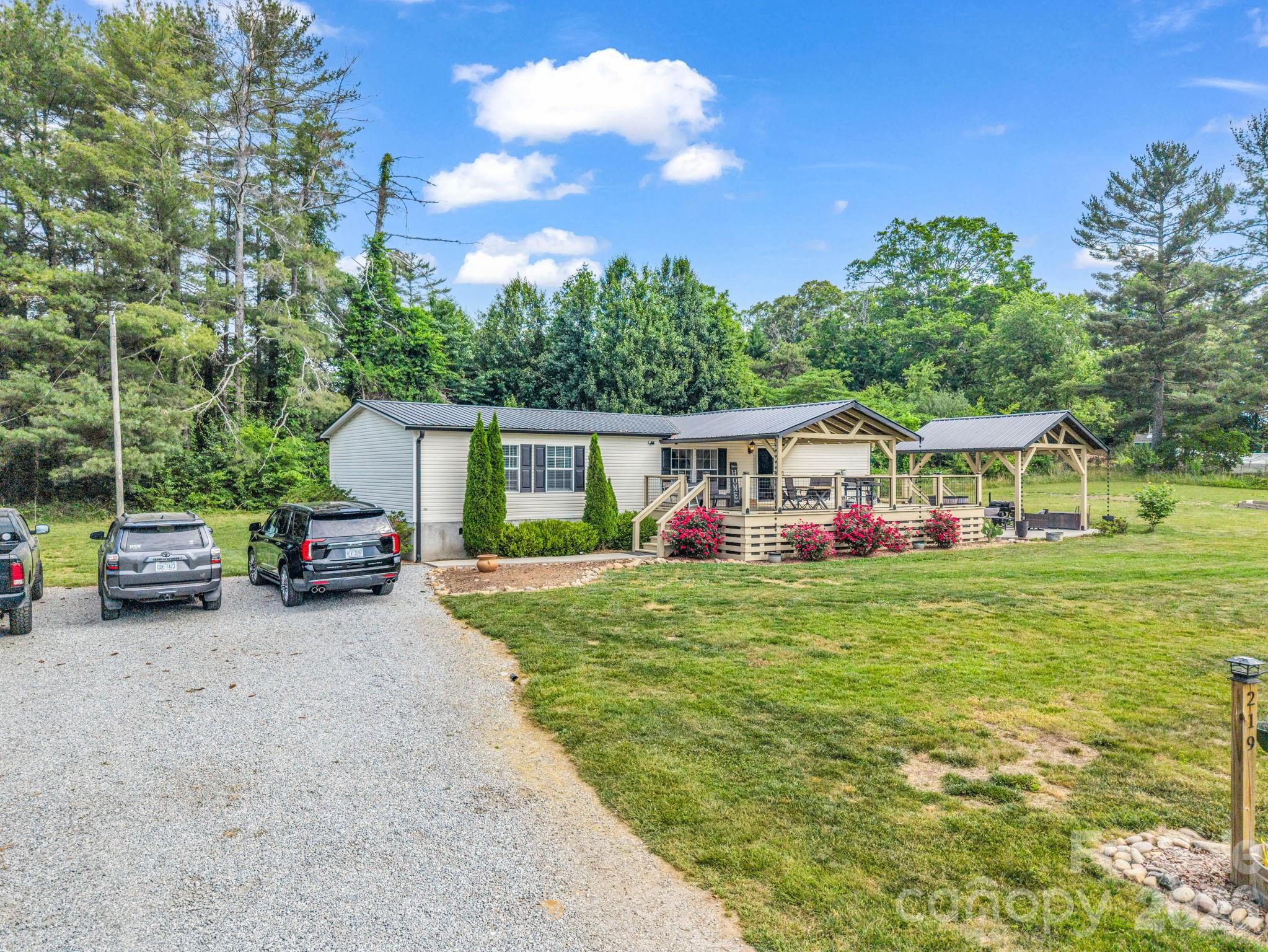 219 Jackson Loop Road, Flat Rock, NC - photo 29 of 46