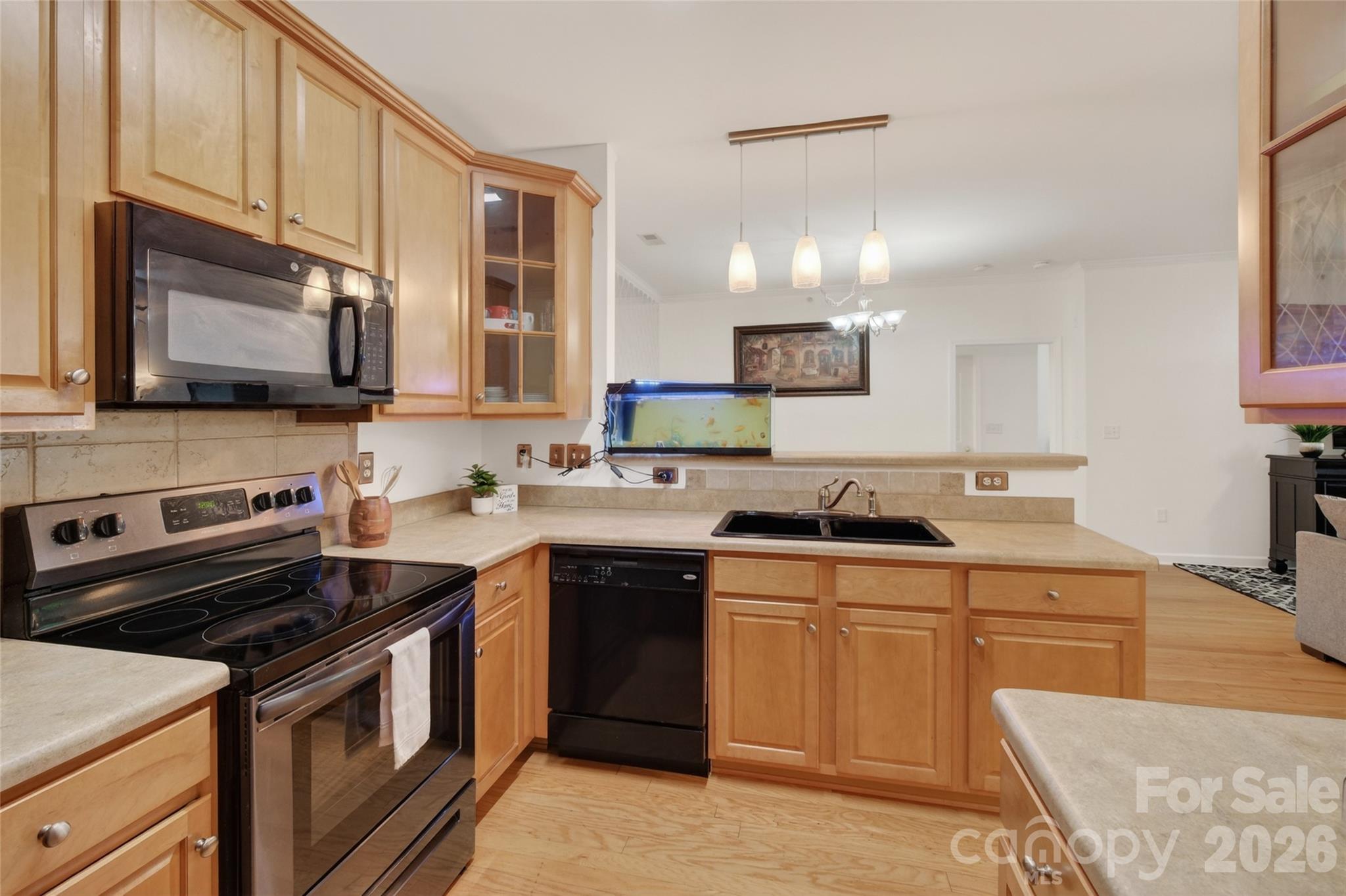 Photo 10 of 11915 Ridgeway Park Drive, Charlotte, NC