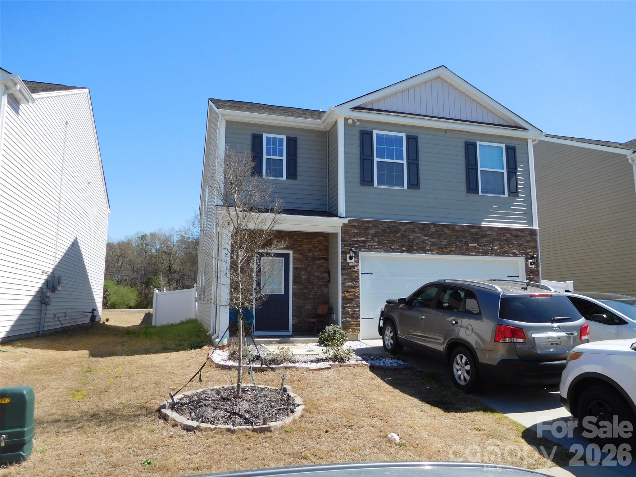 Photo 3 of 8112 Clairwood Drive, Charlotte, NC