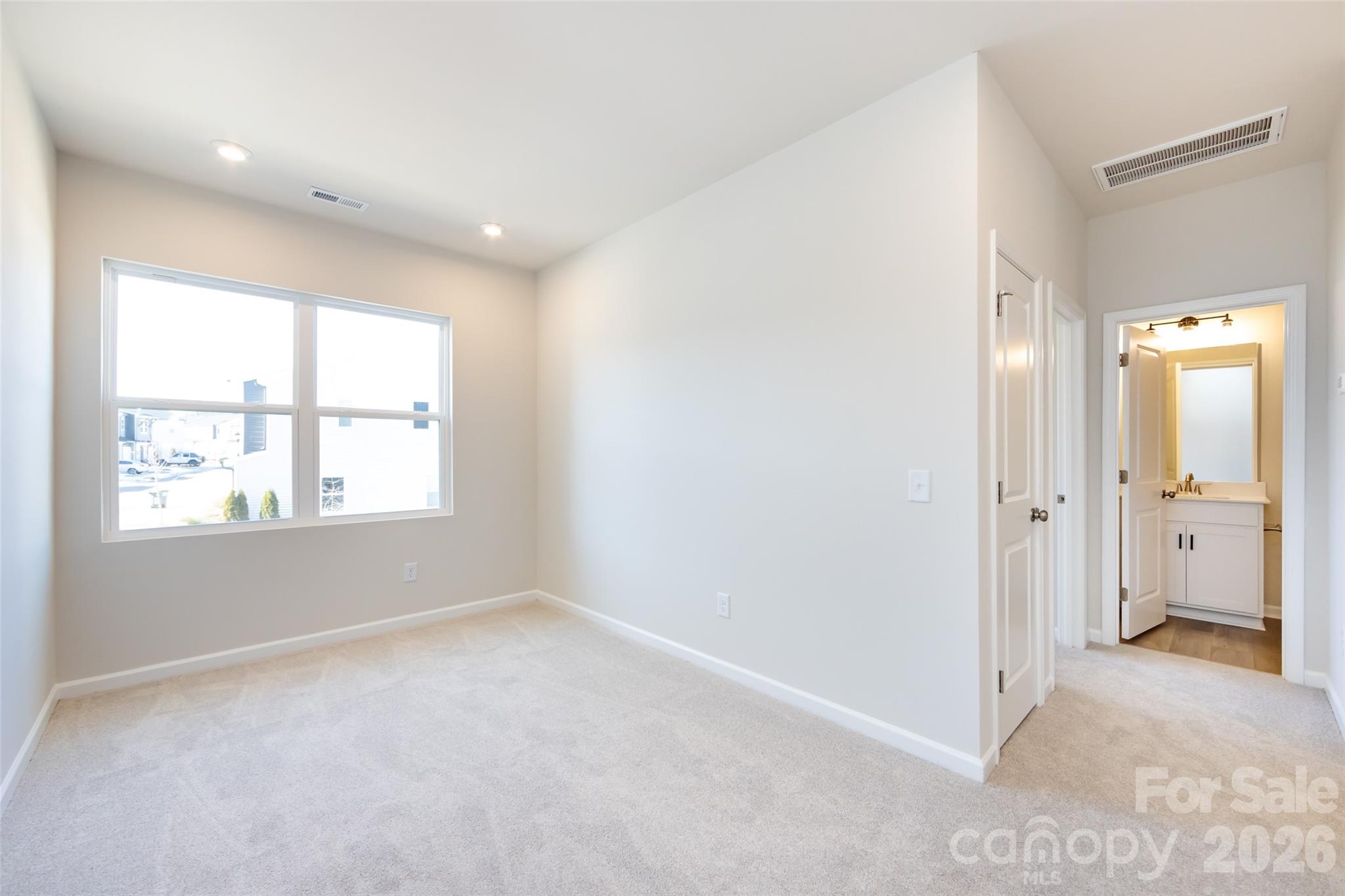 Photo 17 of 6005 Longar Lane, Charlotte, NC