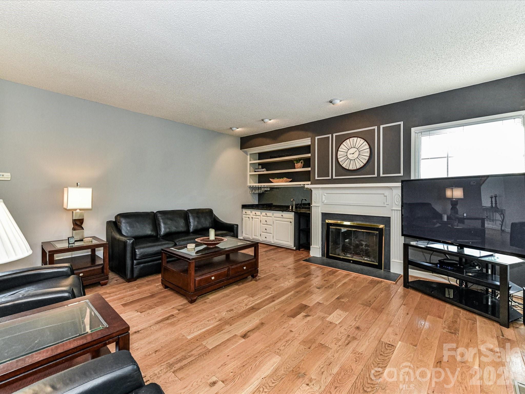 Photo 6 of 1931 Kilmonack Lane, Charlotte, NC