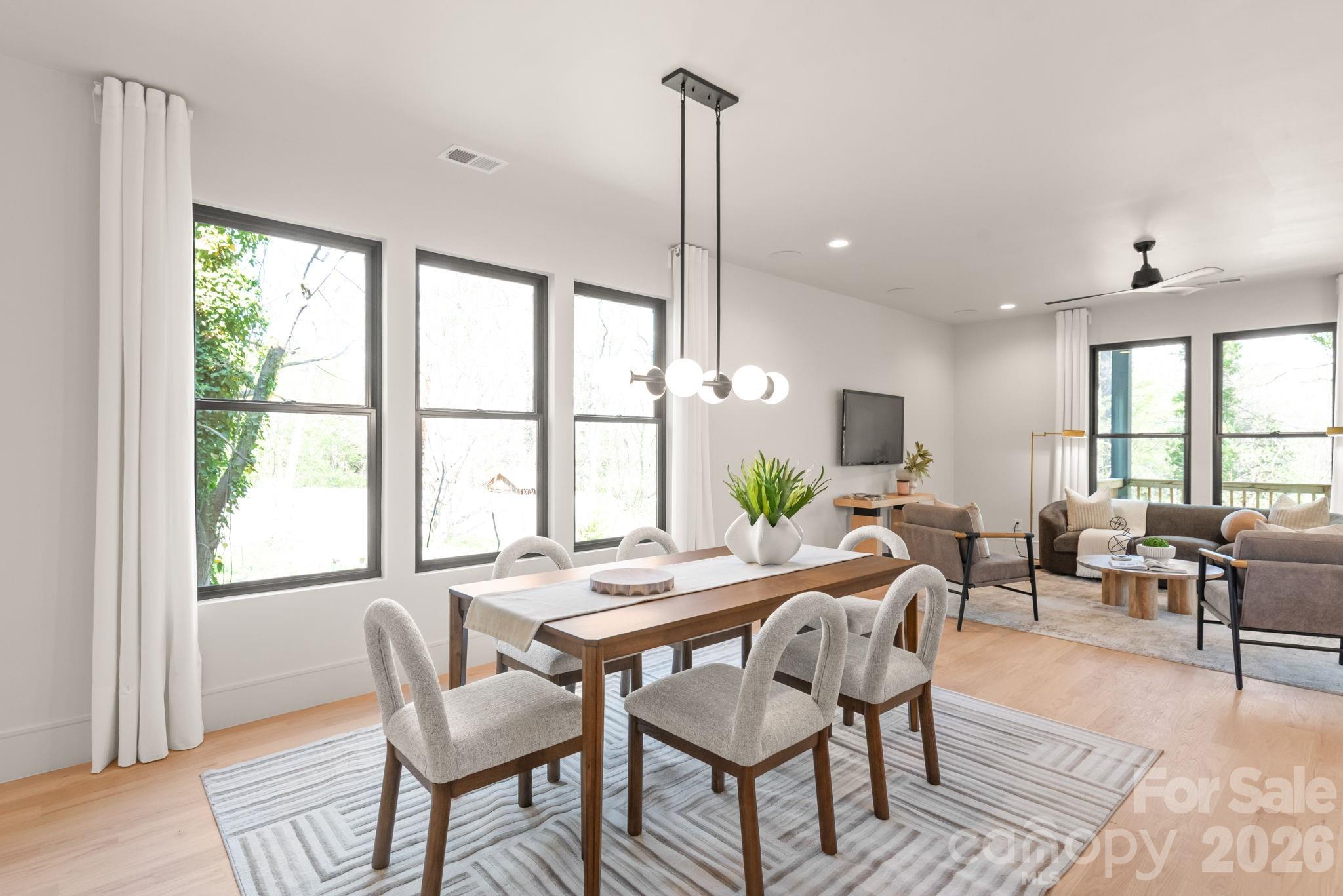 Photo 5 of 1814 Logie Avenue, Charlotte, NC