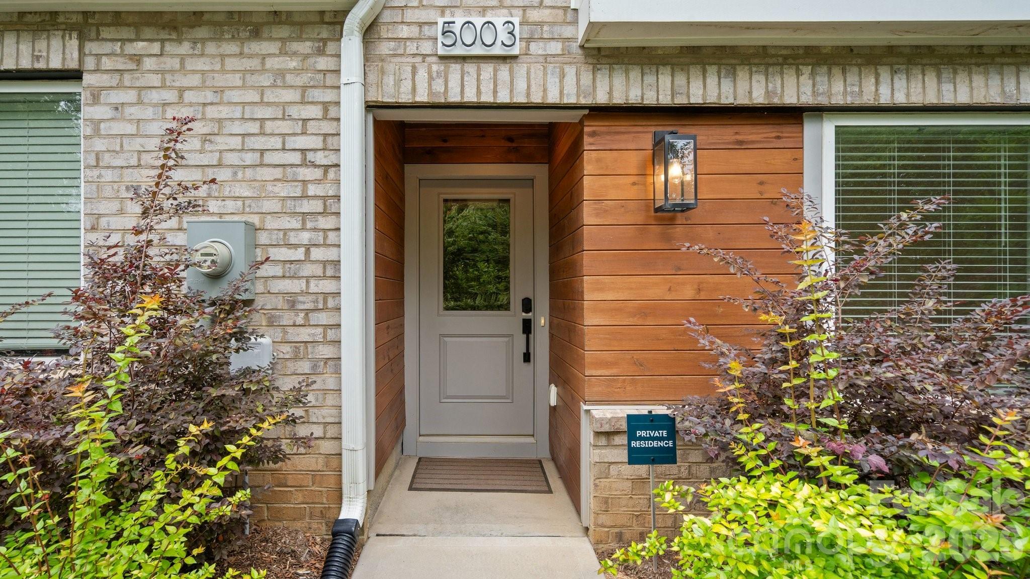 5003 York Park Lane, Charlotte, NC - photo 7 of 43