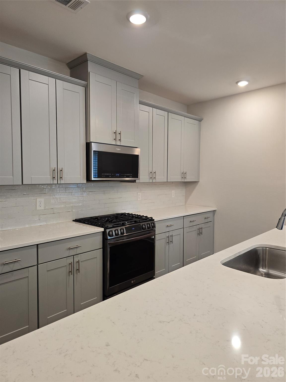 Photo 14 of 1221 Colgher Street, Charlotte, NC