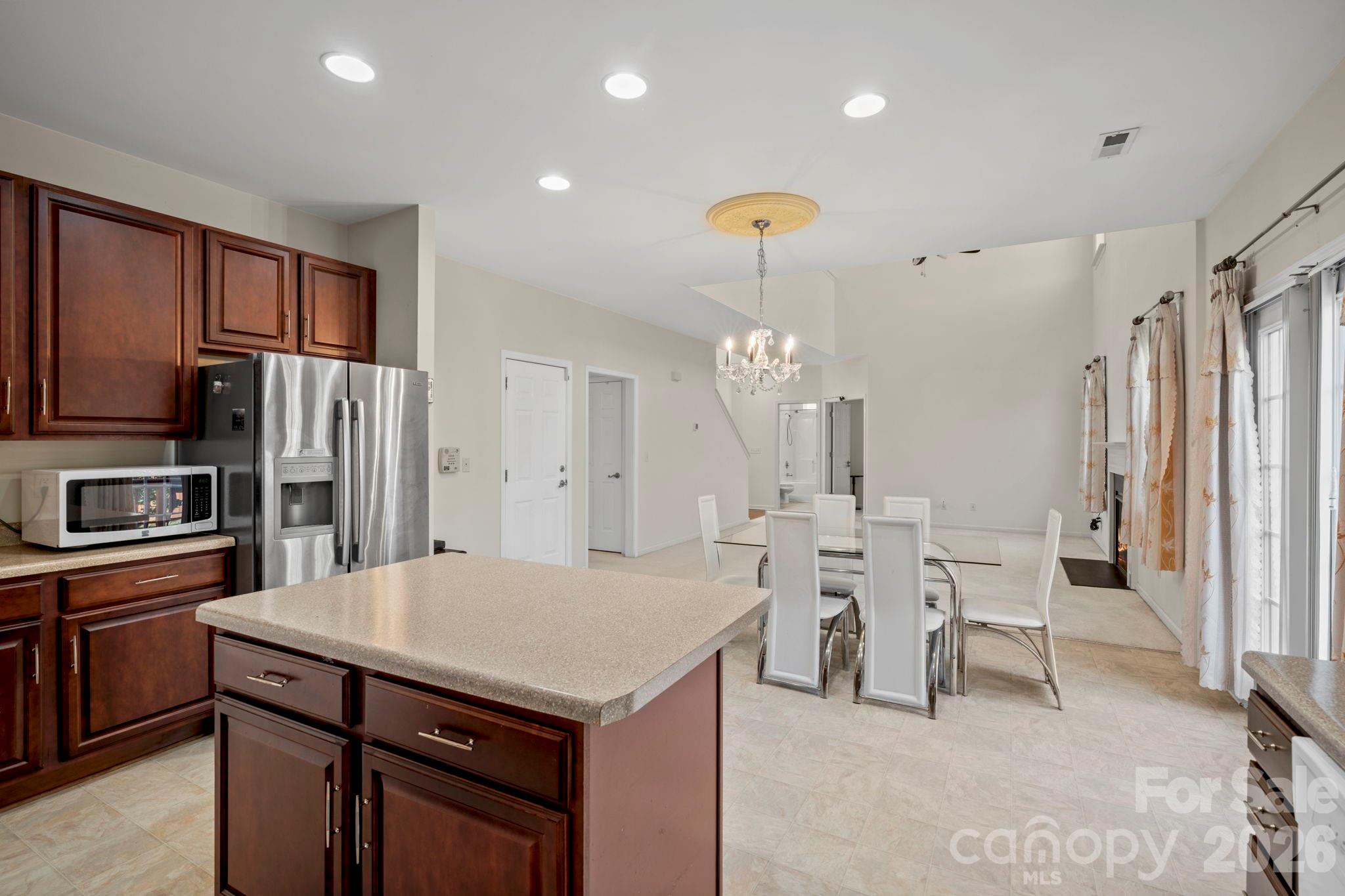 2 Breyerton Court, Asheville, NC - photo 13 of 48