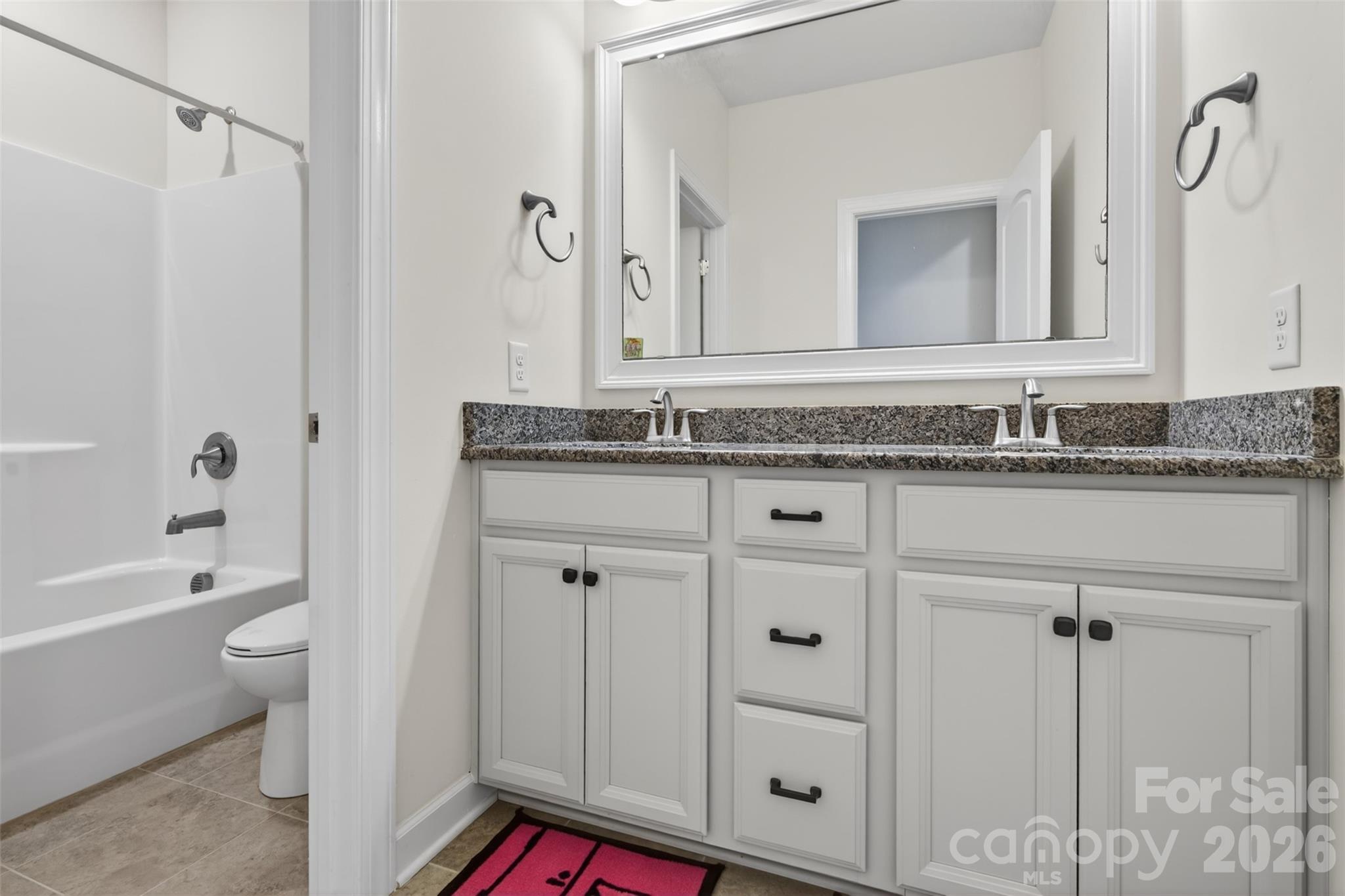 Photo 15 of 8224 Cornhill Avenue, Charlotte, NC