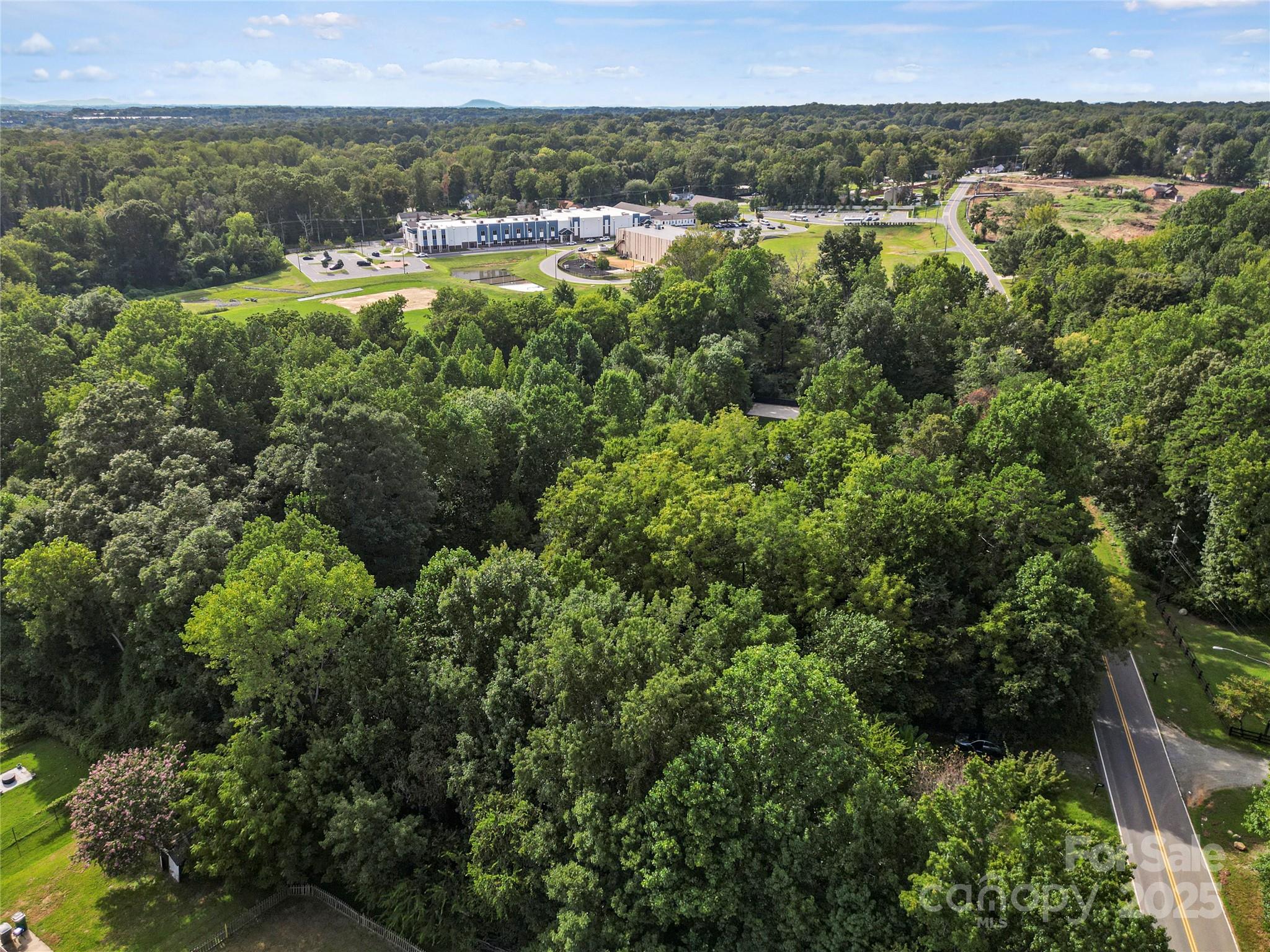Photo 4 of 6109 Paw Creek Road, Charlotte, NC