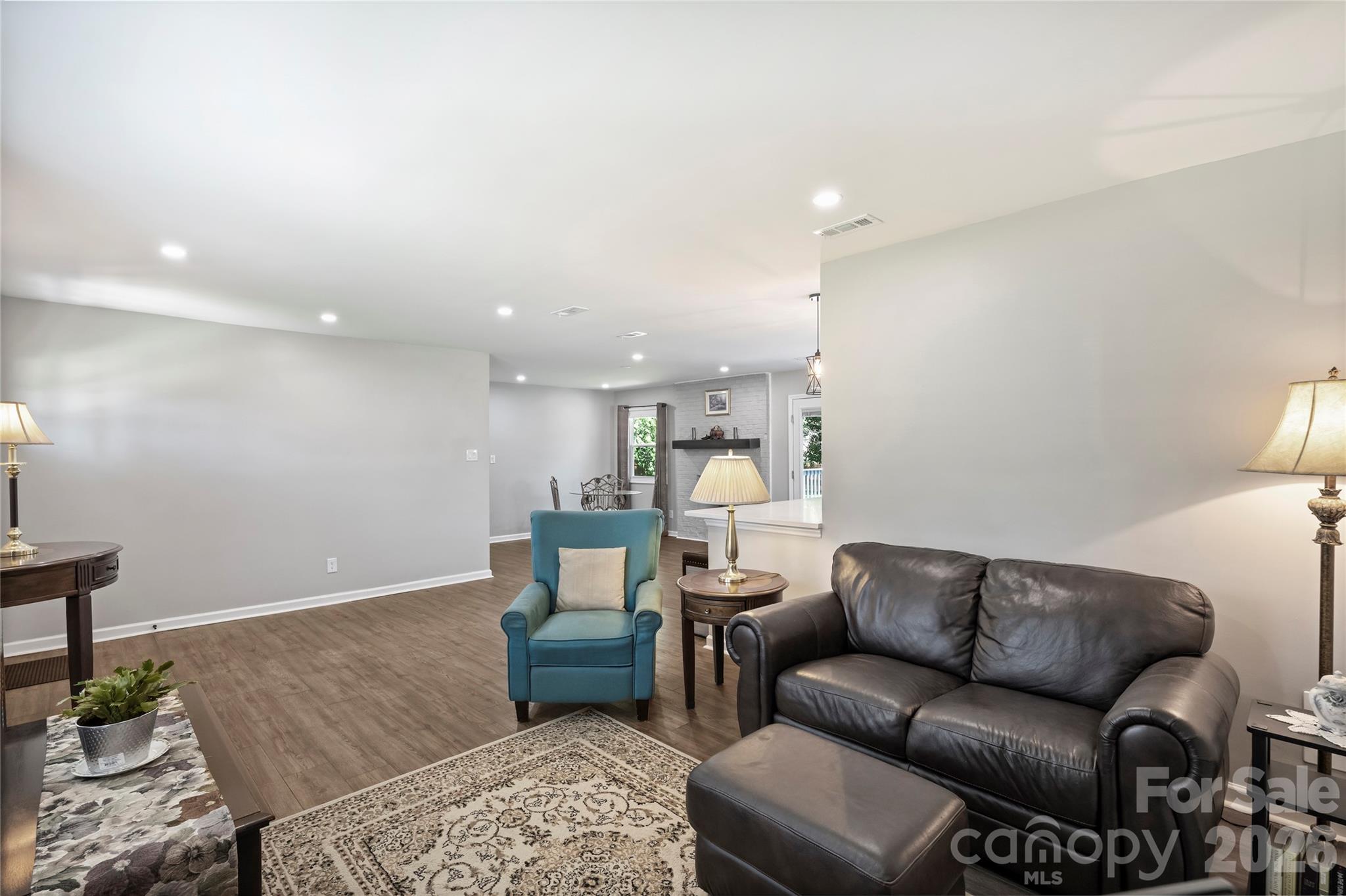 Photo 11 of 3724 Cobbleridge Drive, Charlotte, NC
