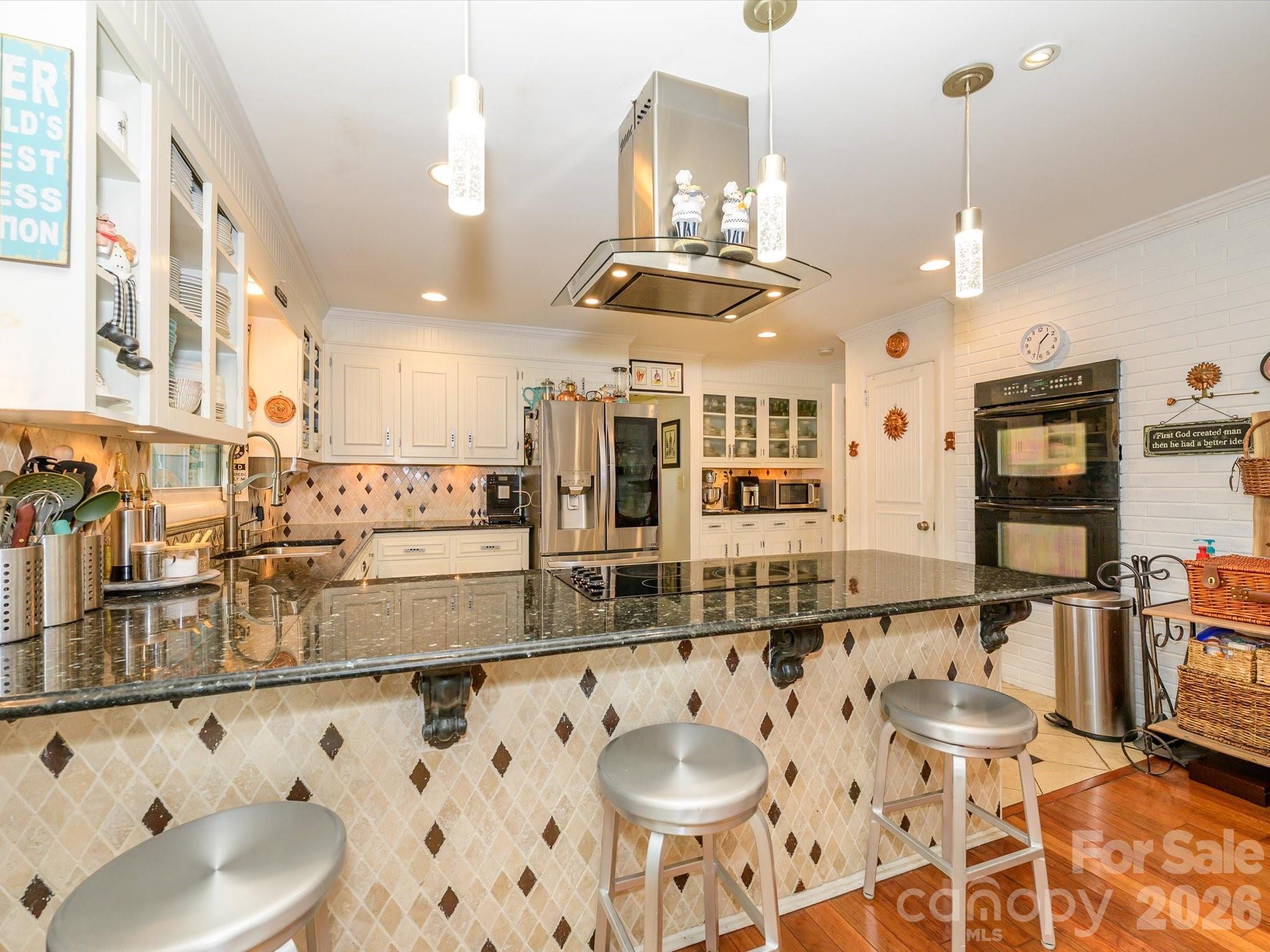 Photo 12 of 1300 Bevis Drive, Charlotte, NC